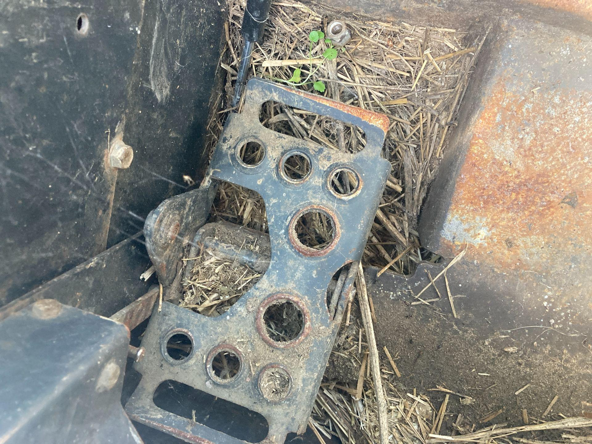 7123942 | Bobcat T180 Pedal for Sale