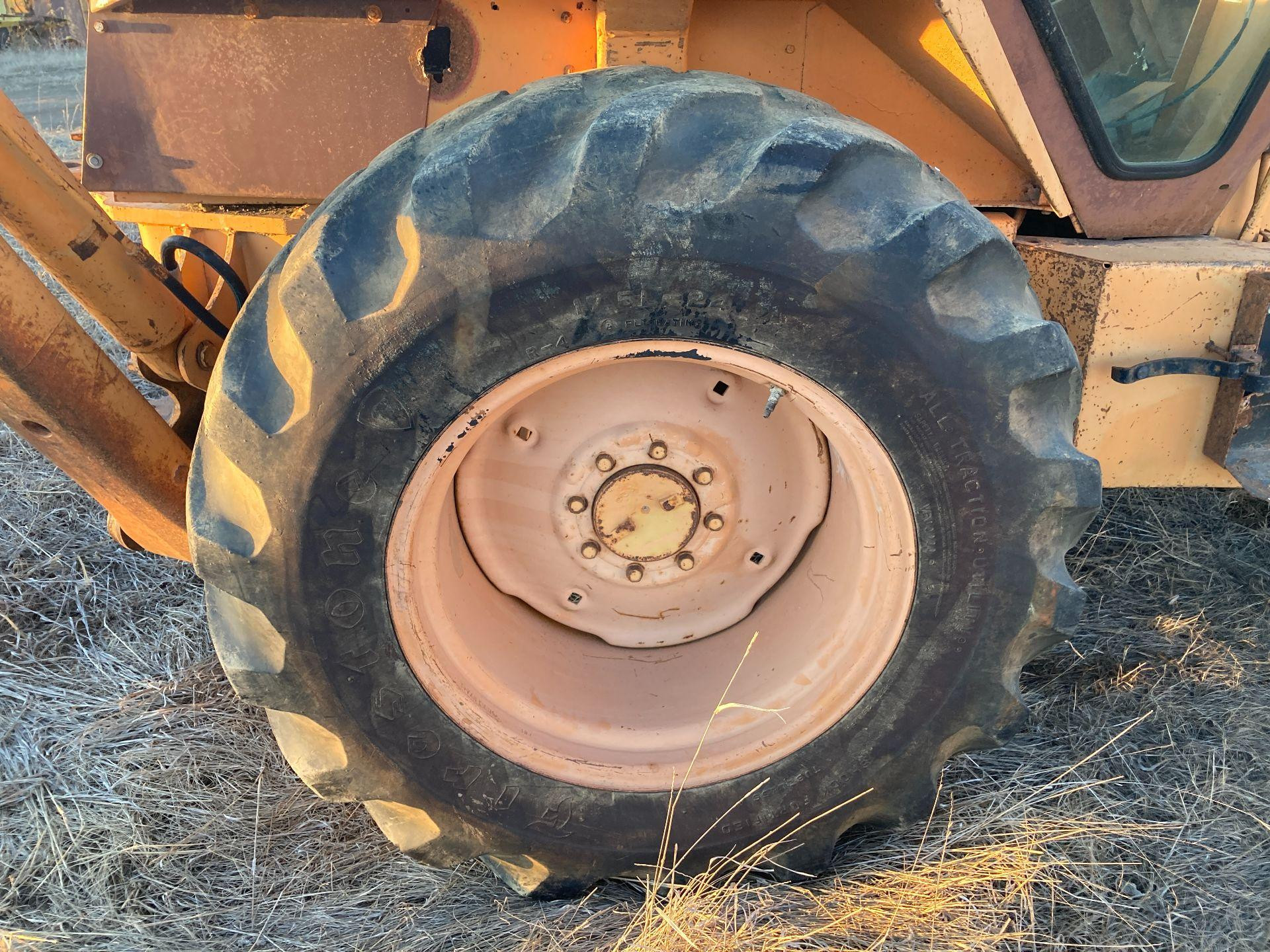 A139085 | Case 580E Tire and Rim for Sale