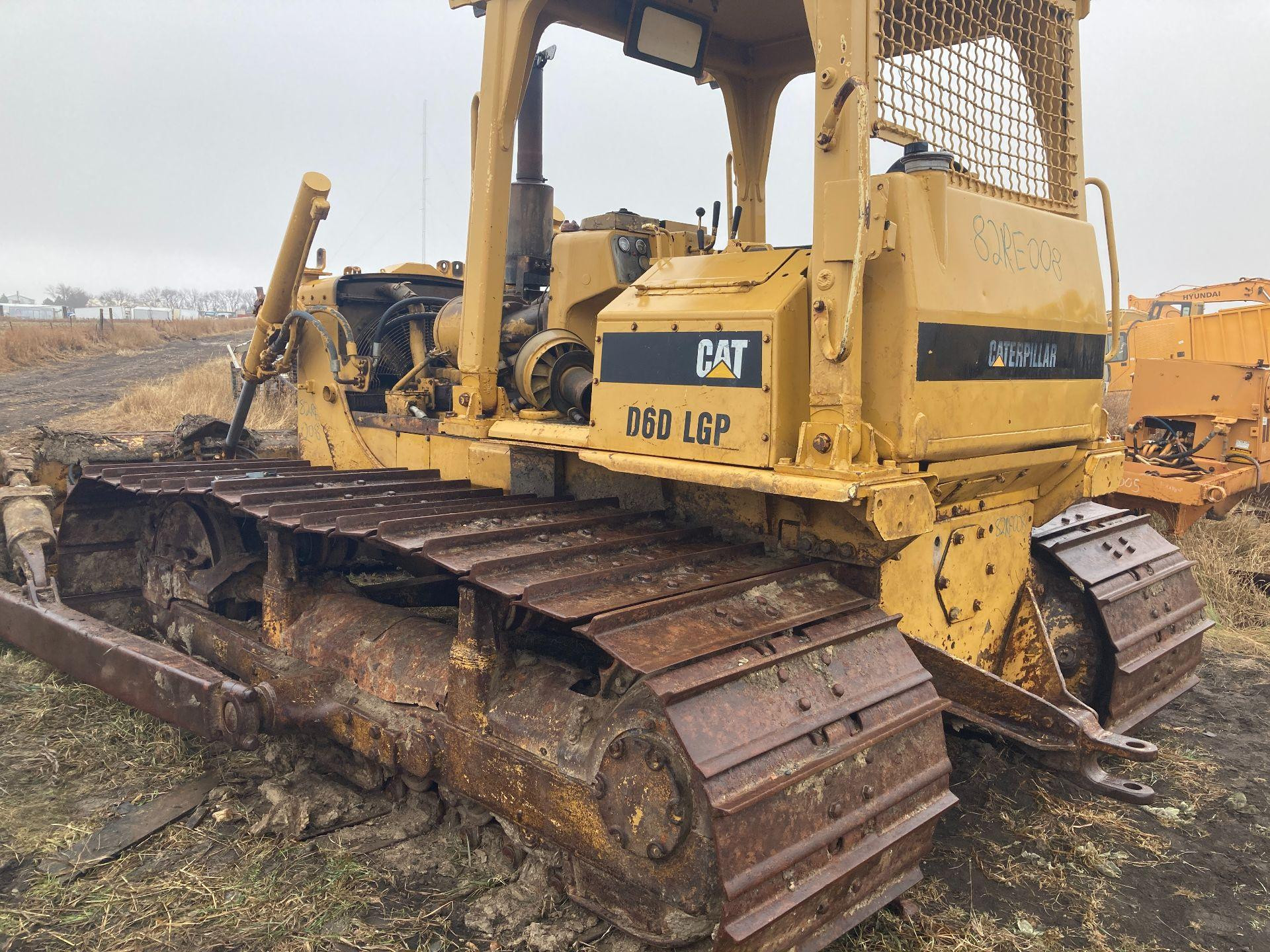 3P1121 | CAT D6D LPG Track for Sale