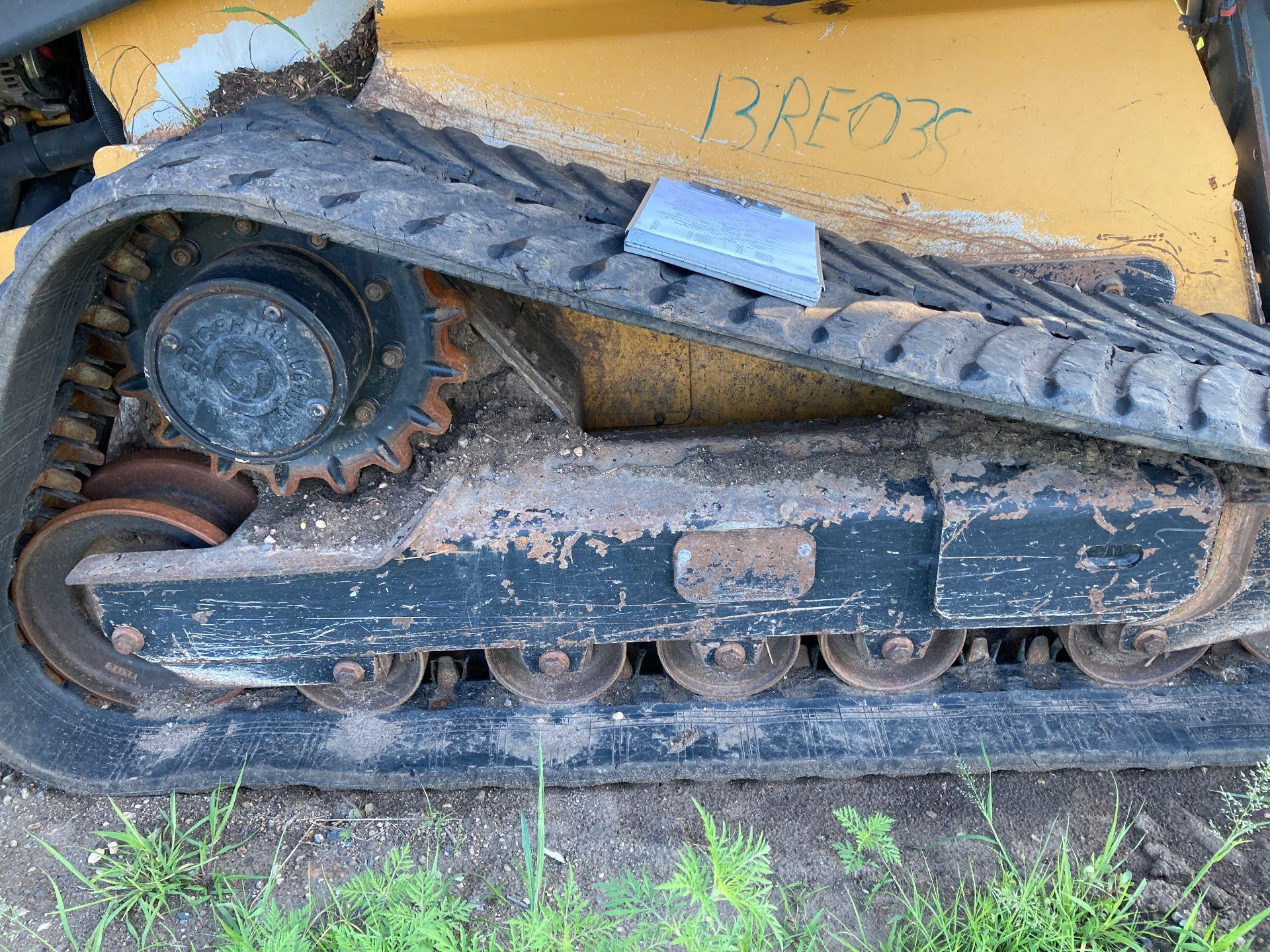 AT366140 | John Deere 333D Track Frame for Sale