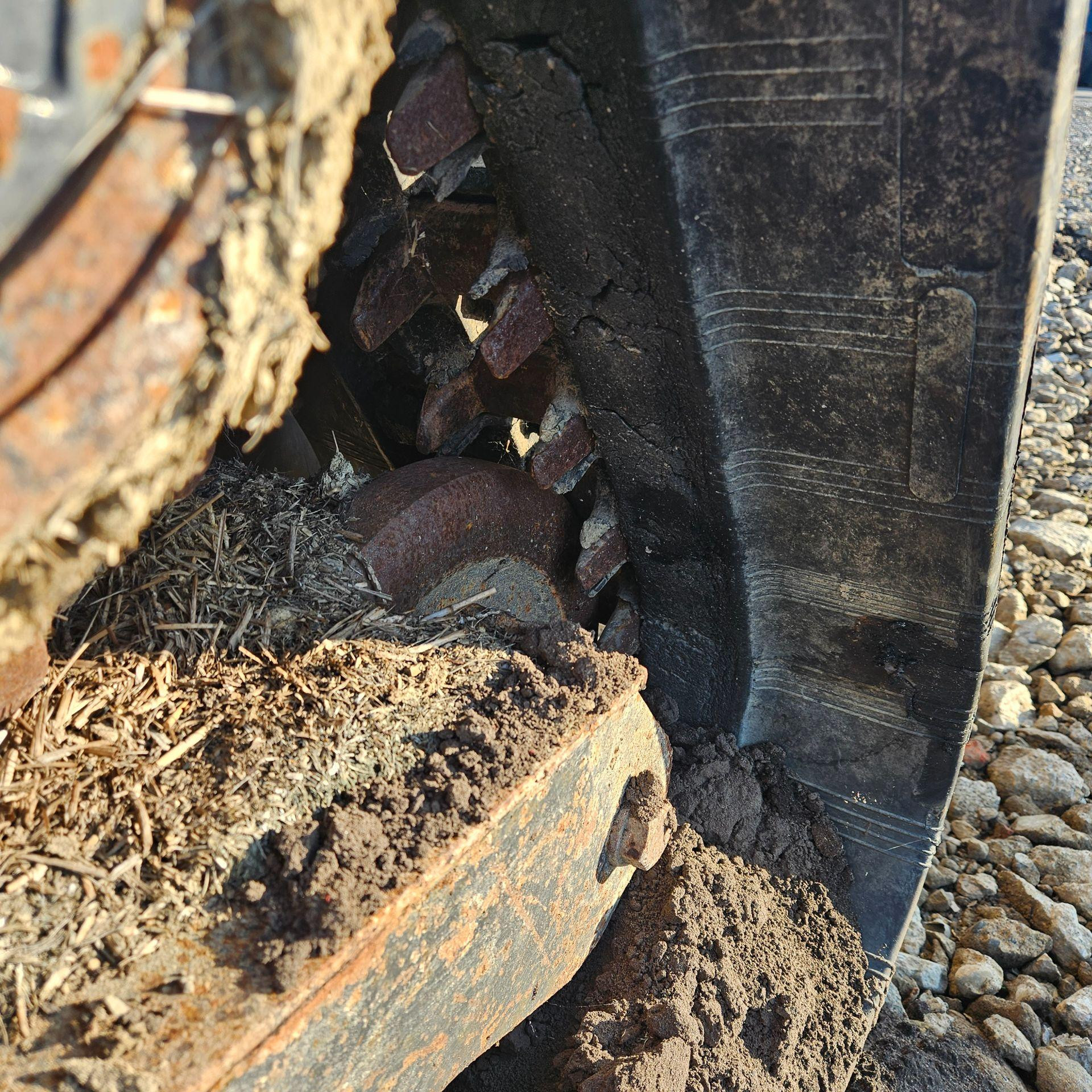 47378988 | New Holland C232 Track Idler for Sale