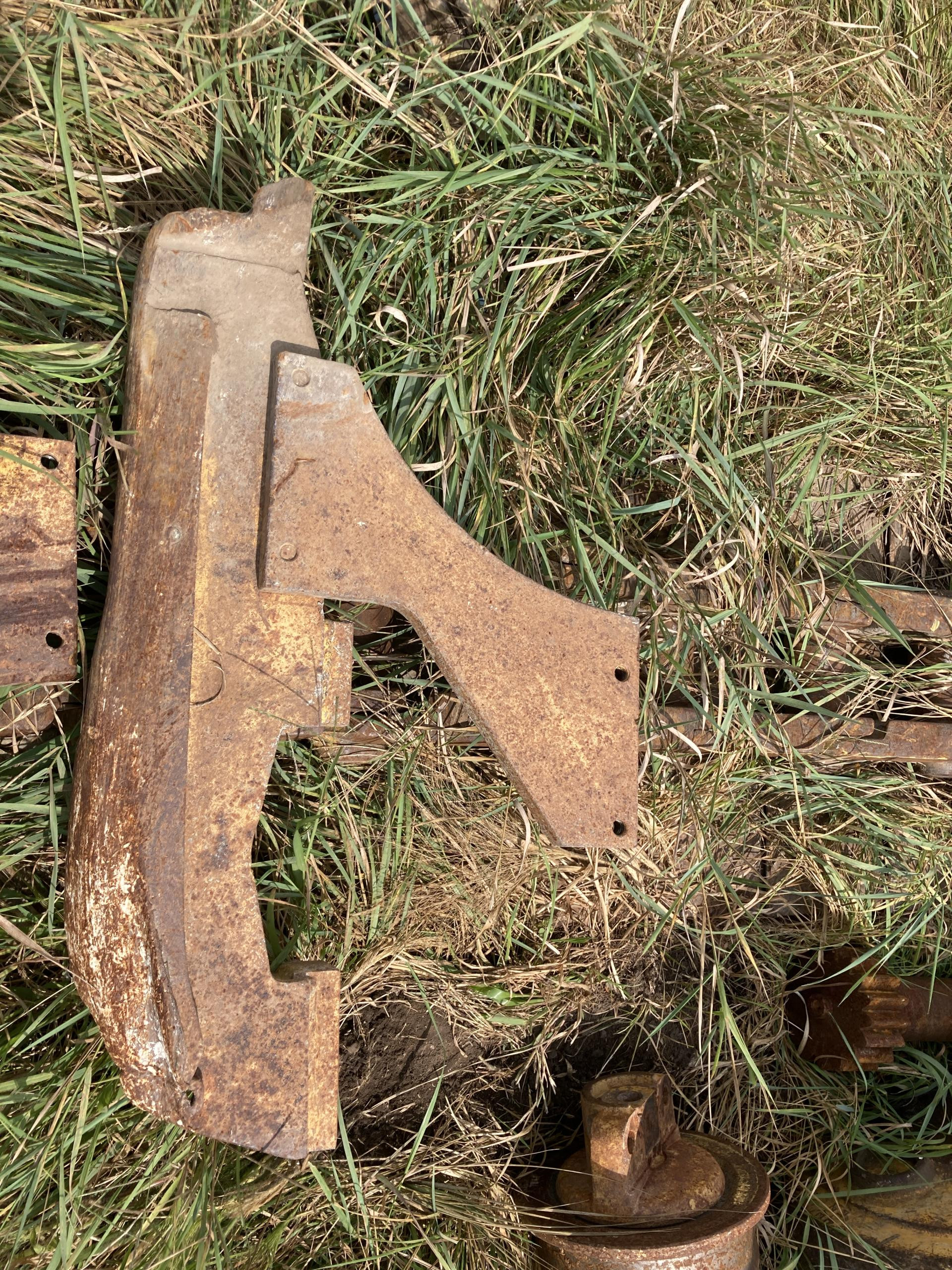 CAT 953 Track Misc for Sale