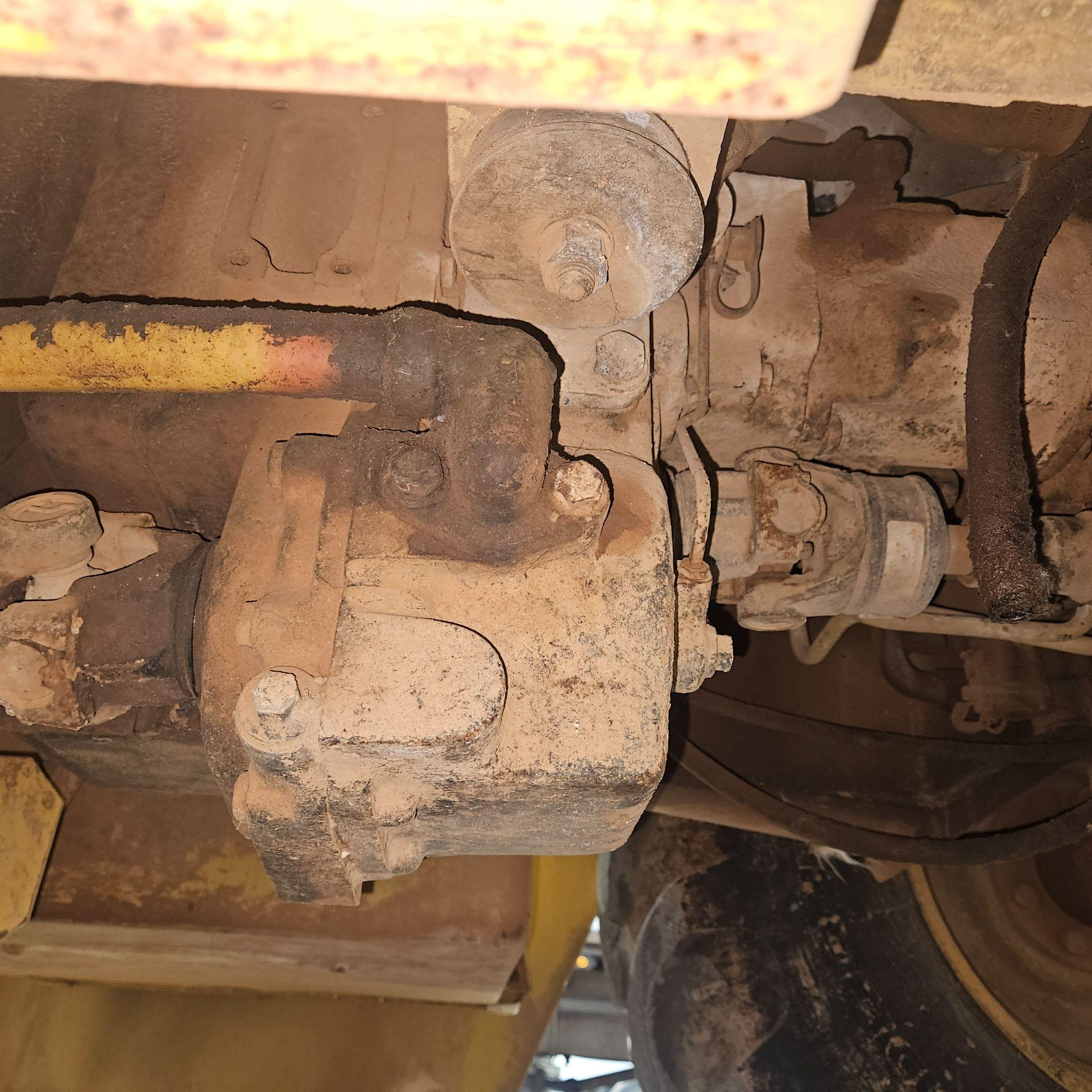 192-0844 | CAT 420D Transmission for Sale