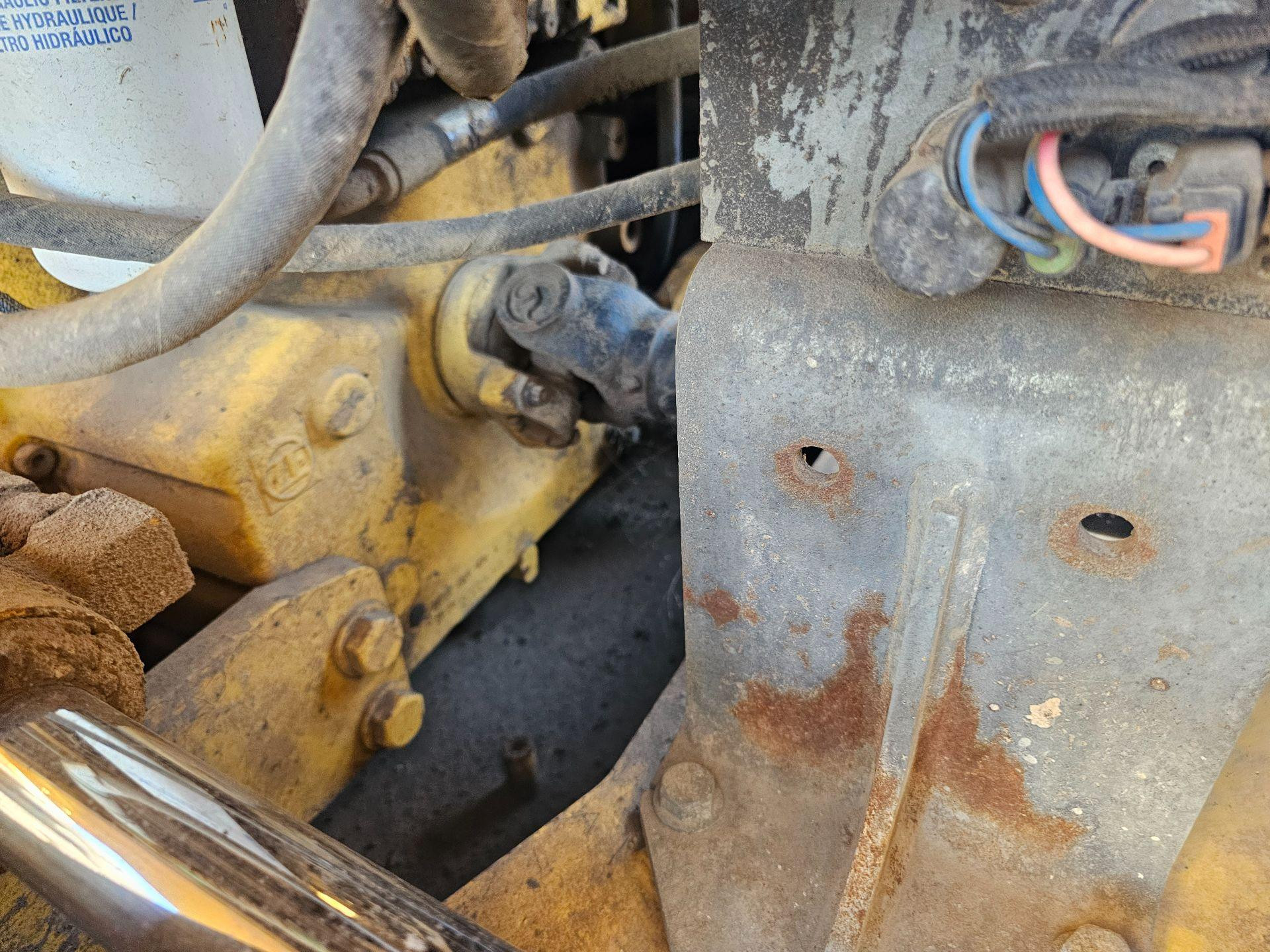 AT333187 | John Deere 544K Transmission for Sale
