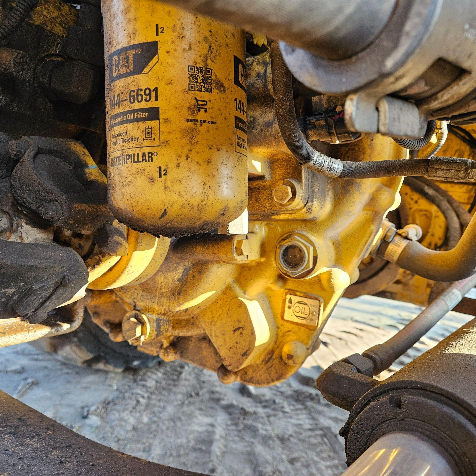 542-2183 | CAT 938M Transmission for Sale