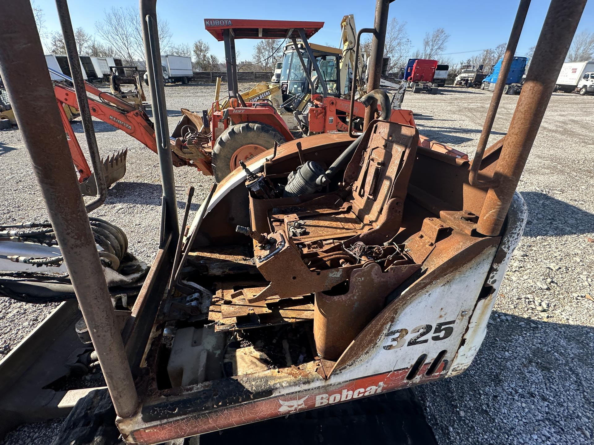 Bobcat 325 Equipment Parts Unit for Sale