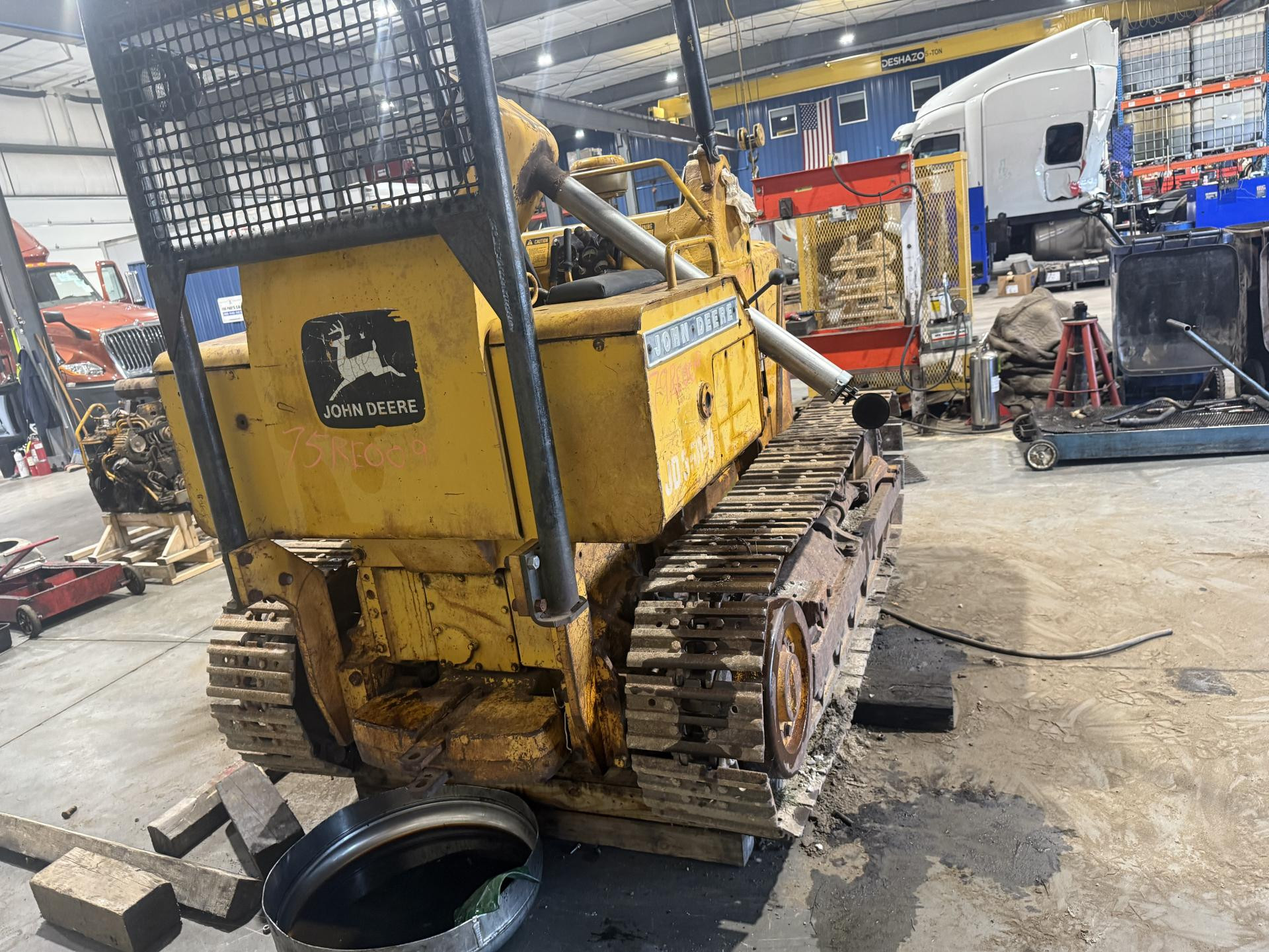 John Deere 350B Equipment Parts Unit for Sale