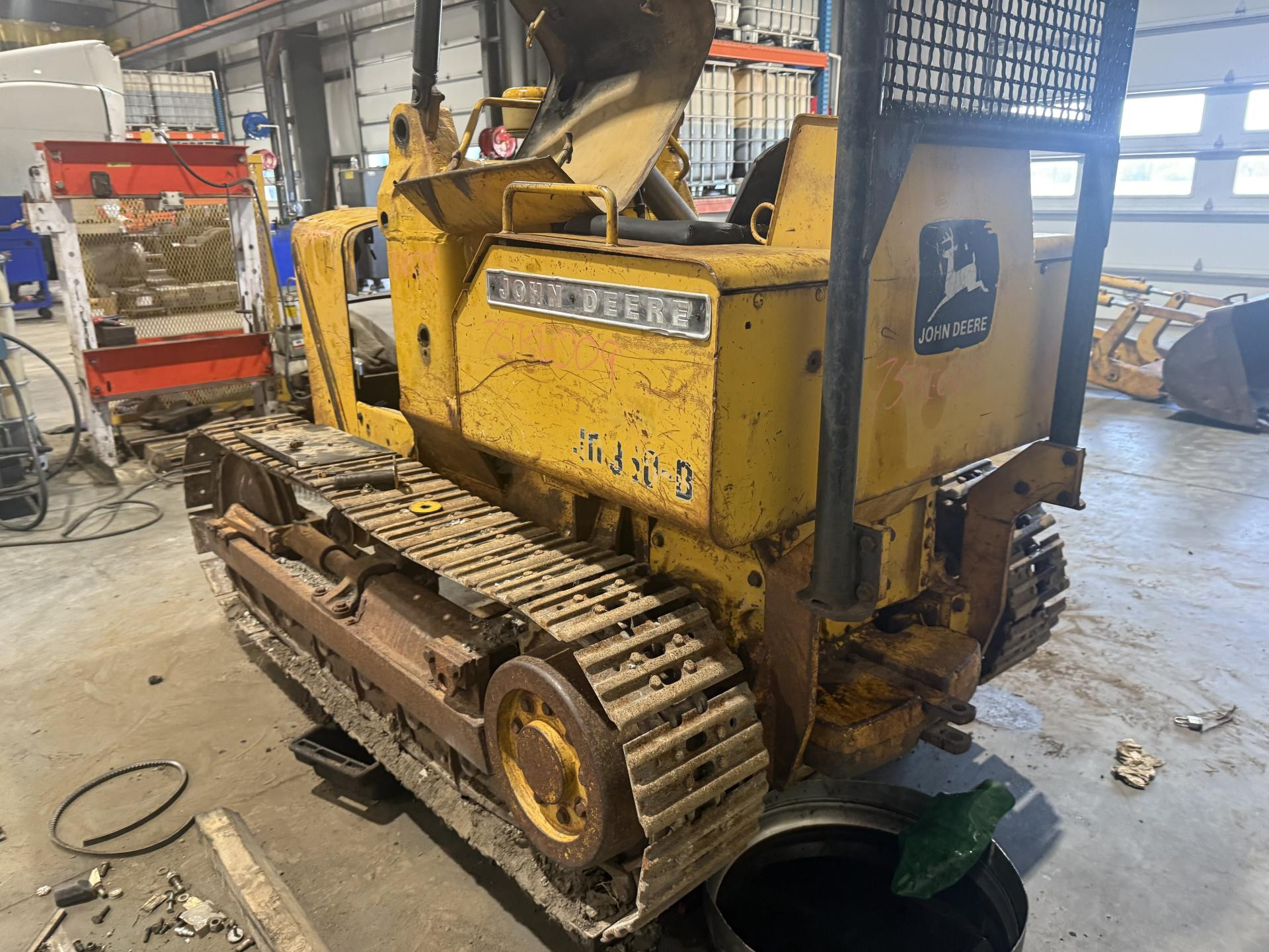John Deere 350B Equipment Parts Unit for Sale
