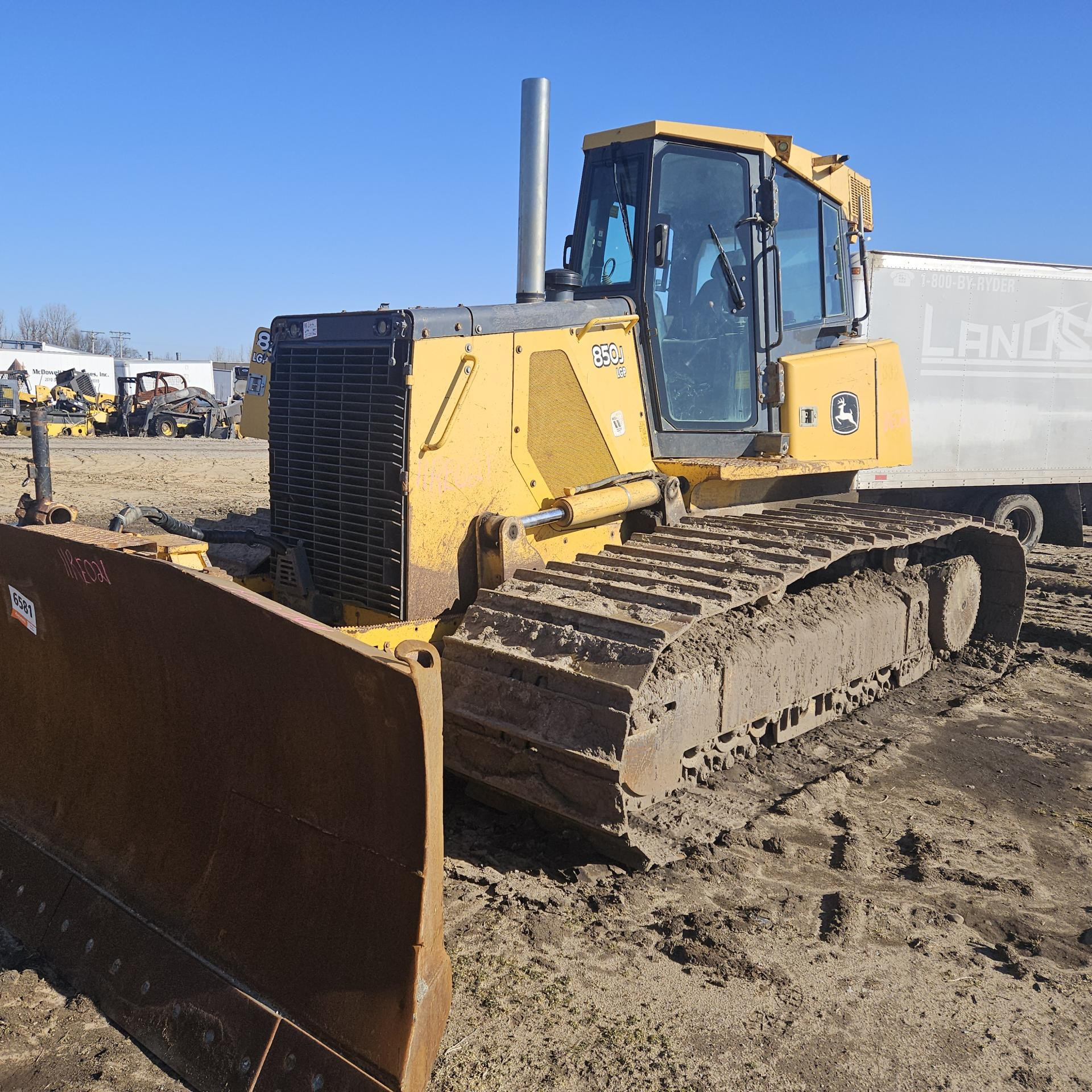 John Deere 850J LGP Equipment Parts Unit for Sale