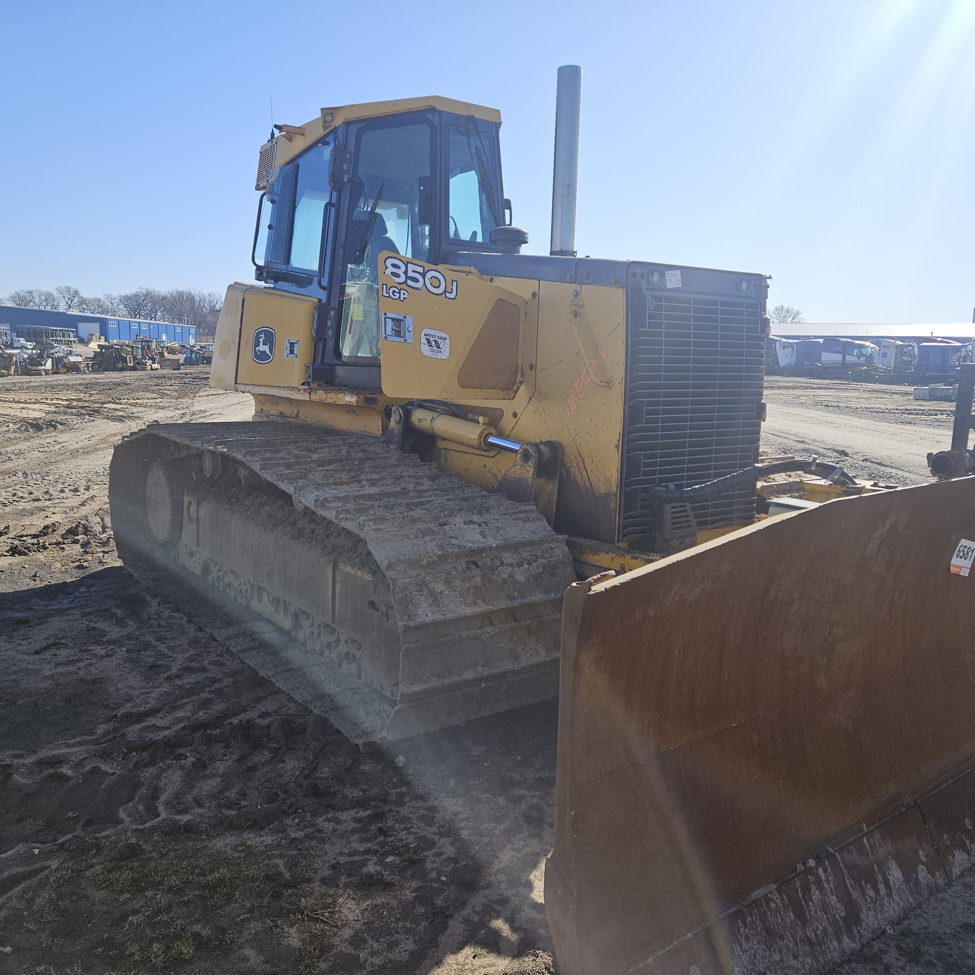 John Deere 850J LGP Equipment Parts Unit for Sale