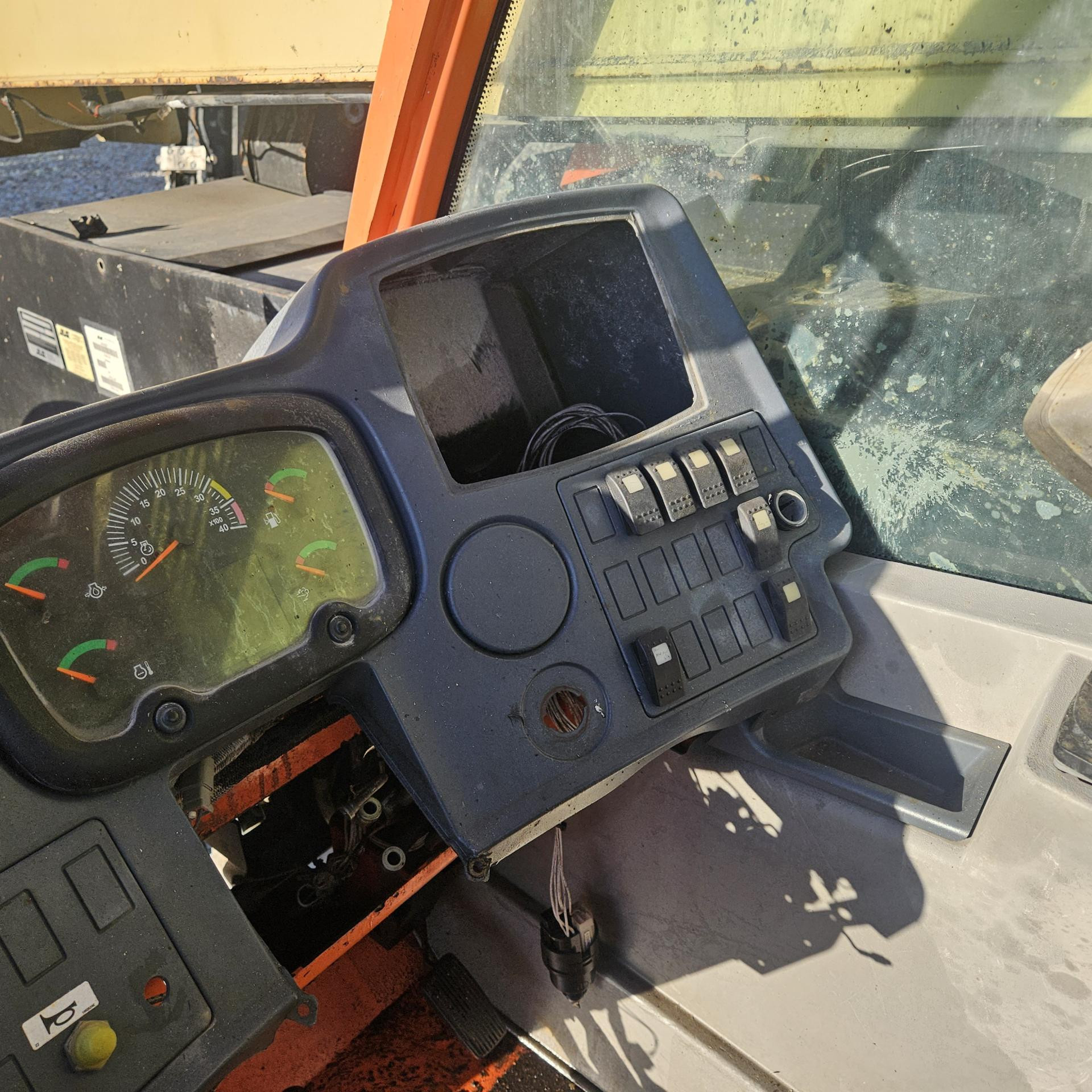 JLG G10-55A Euip Dash Assem for Sale