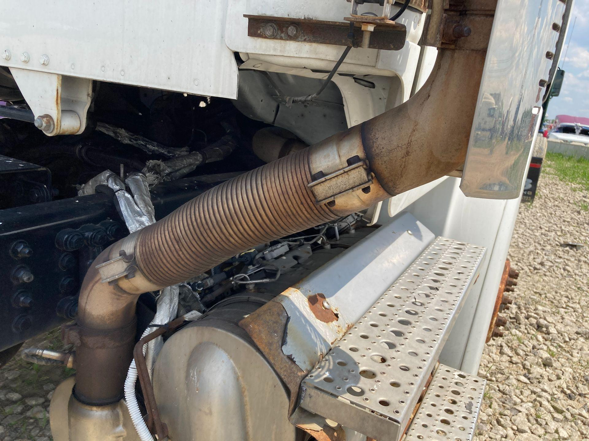 Freightliner M2 112 Exhaust Assembly for Sale