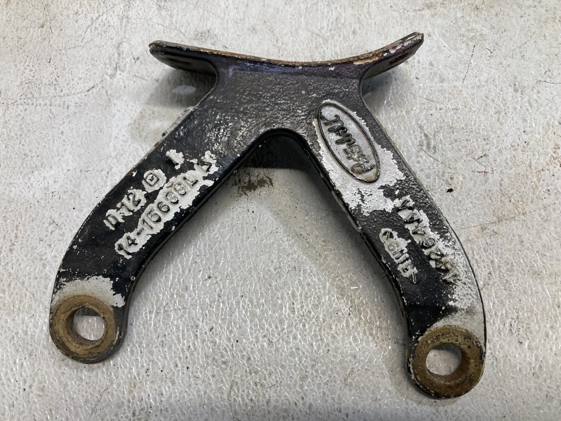 14-15638L | Peterbilt 379 Exhaust Bracket for Sale