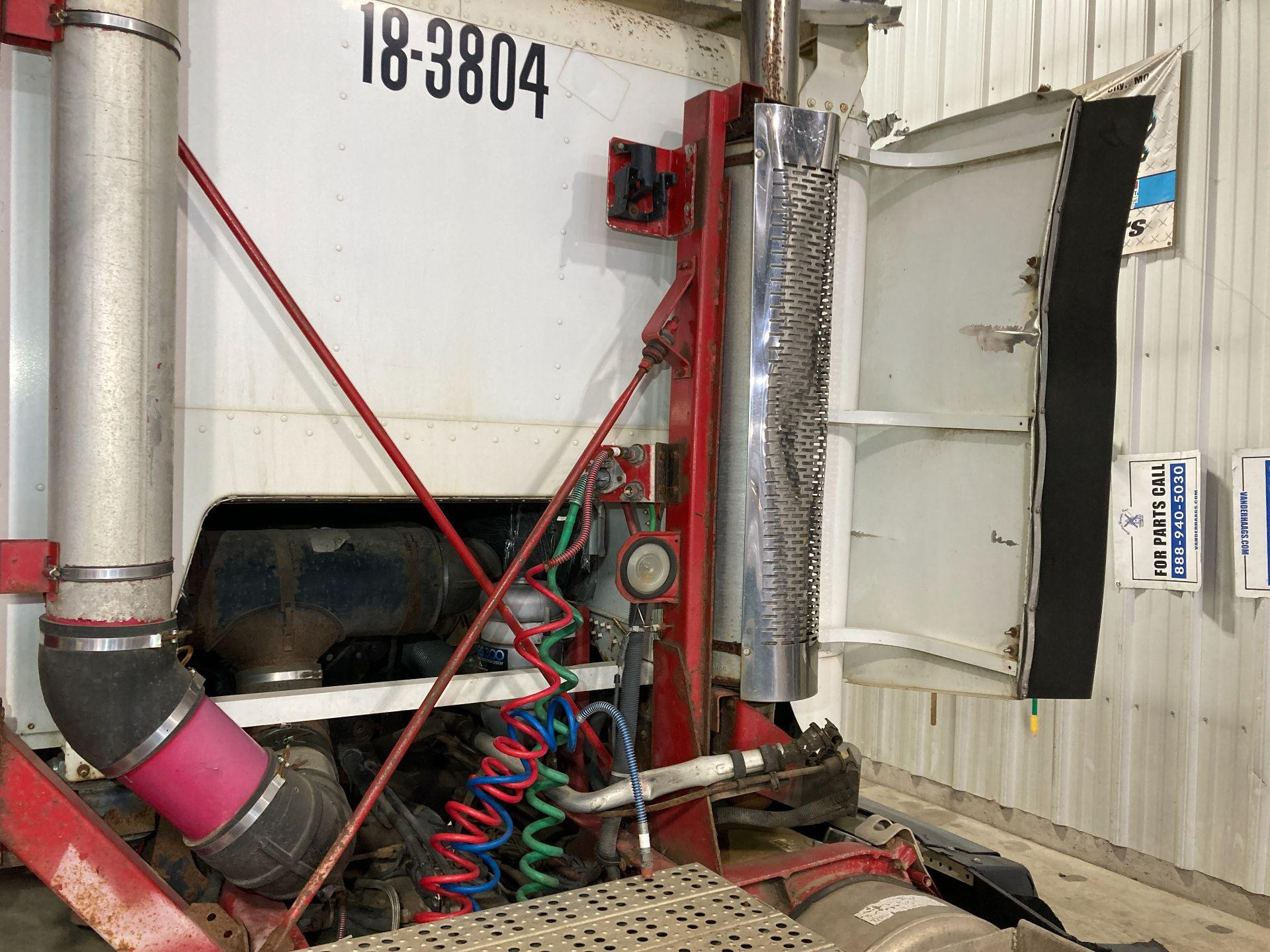 Freightliner FLB Exhaust Bracket for Sale