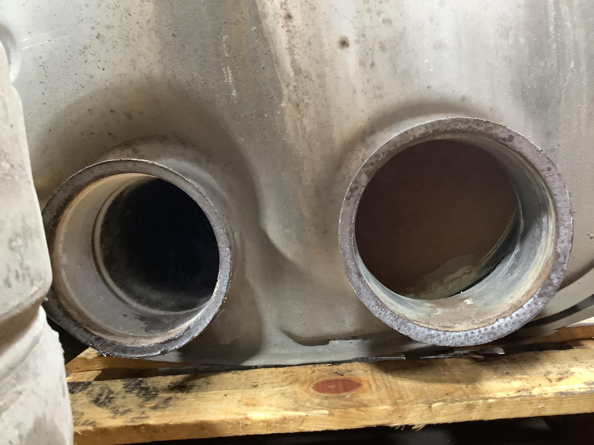 21311951 | Volvo D11 Exhaust SCR Catalyst for Sale
