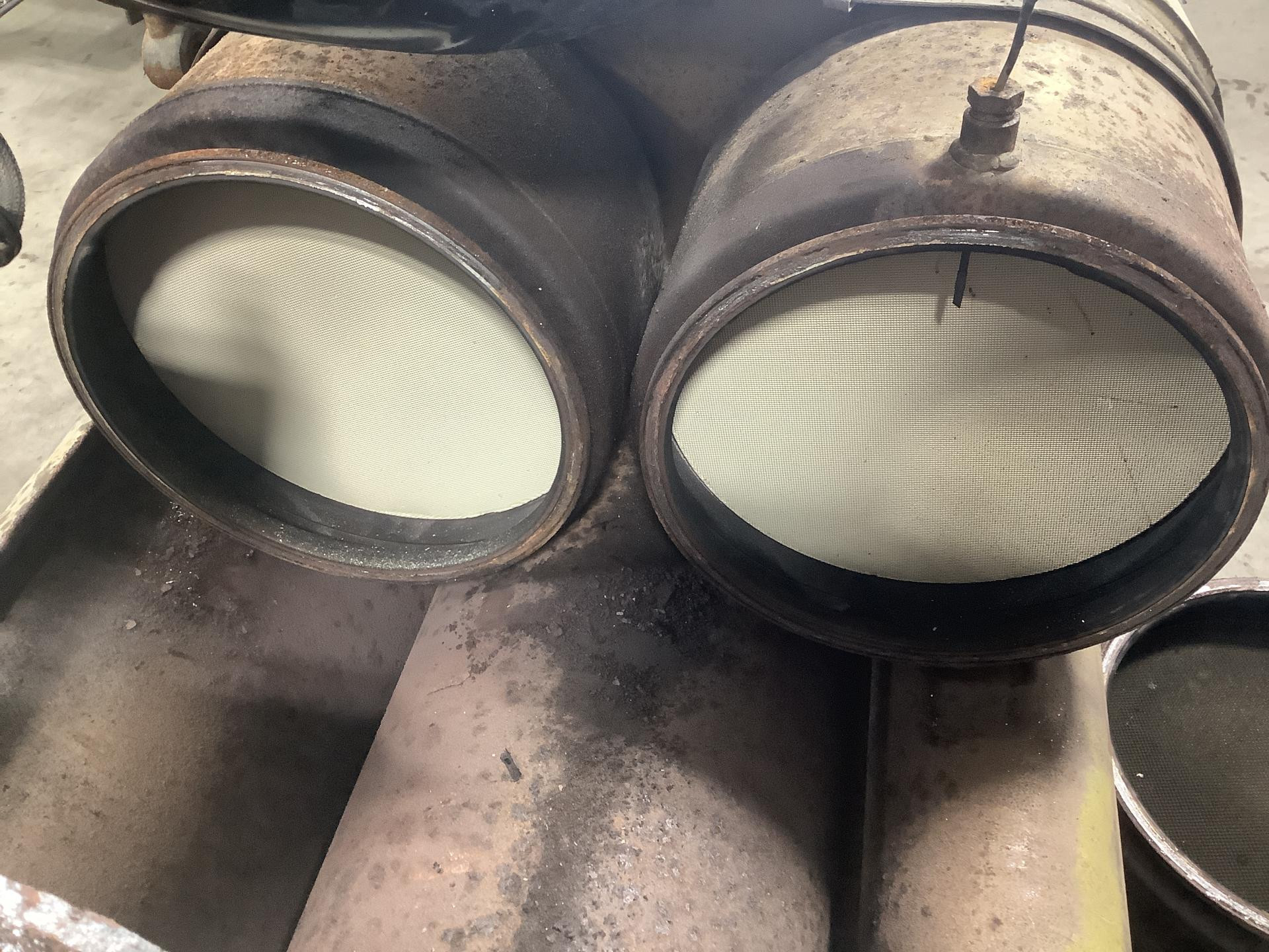 Detroit DD13 DPF | Diesel Particulate Filter for Sale