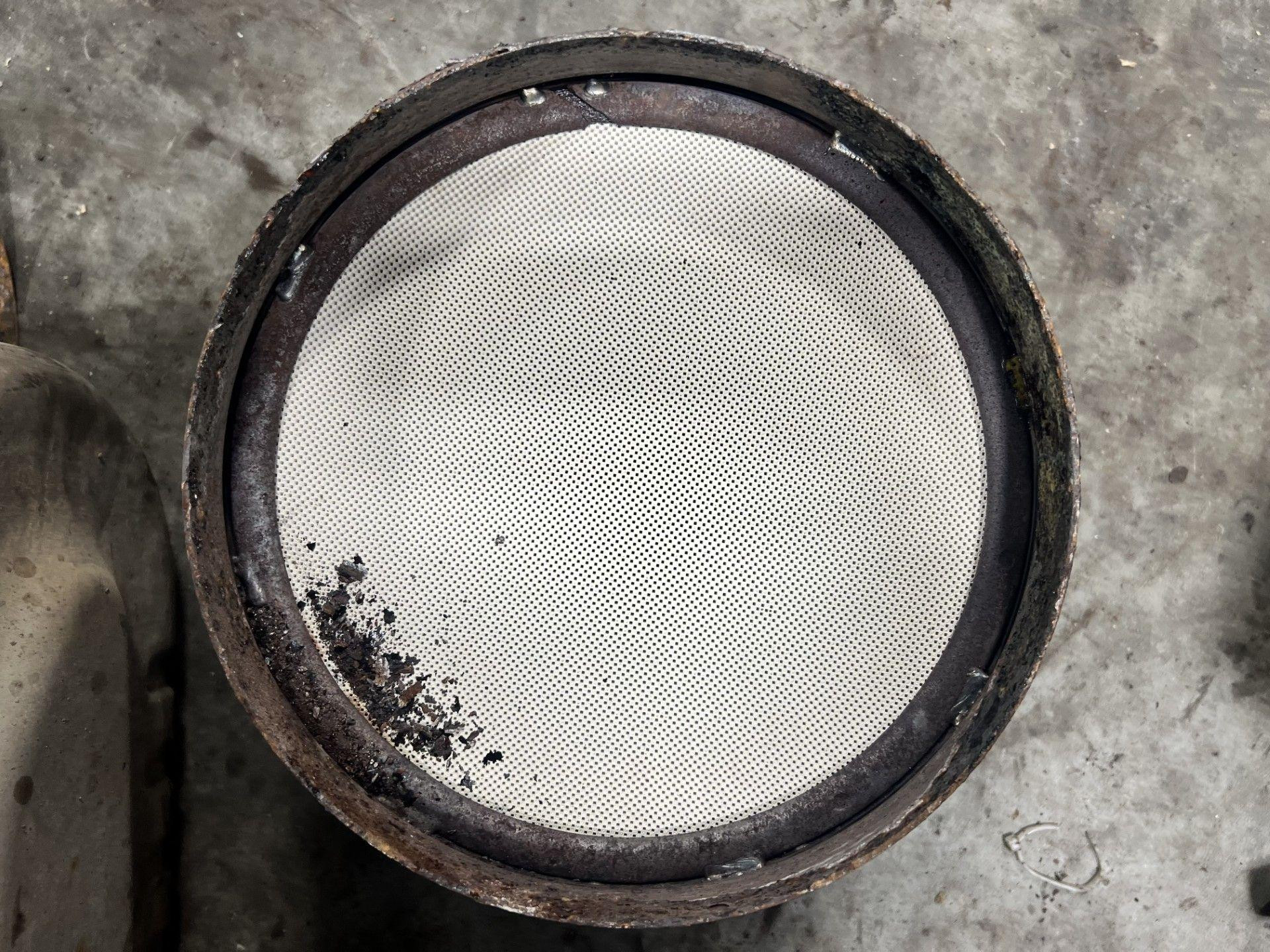 A0024901592 | Detroit DD13 DPF | Diesel Particulate Filter for Sale