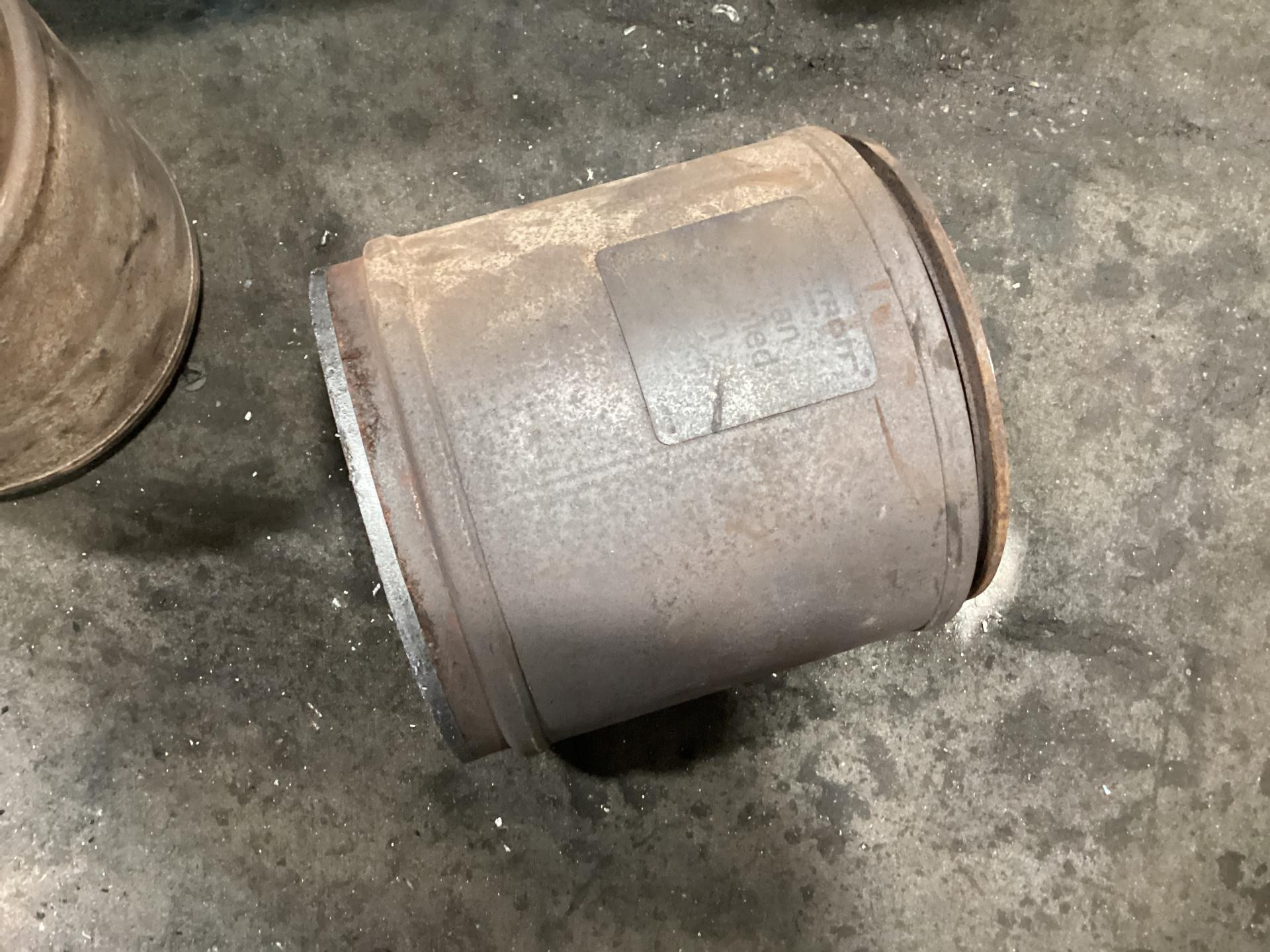 Detroit DD13 DPF | Diesel Particulate Filter for Sale