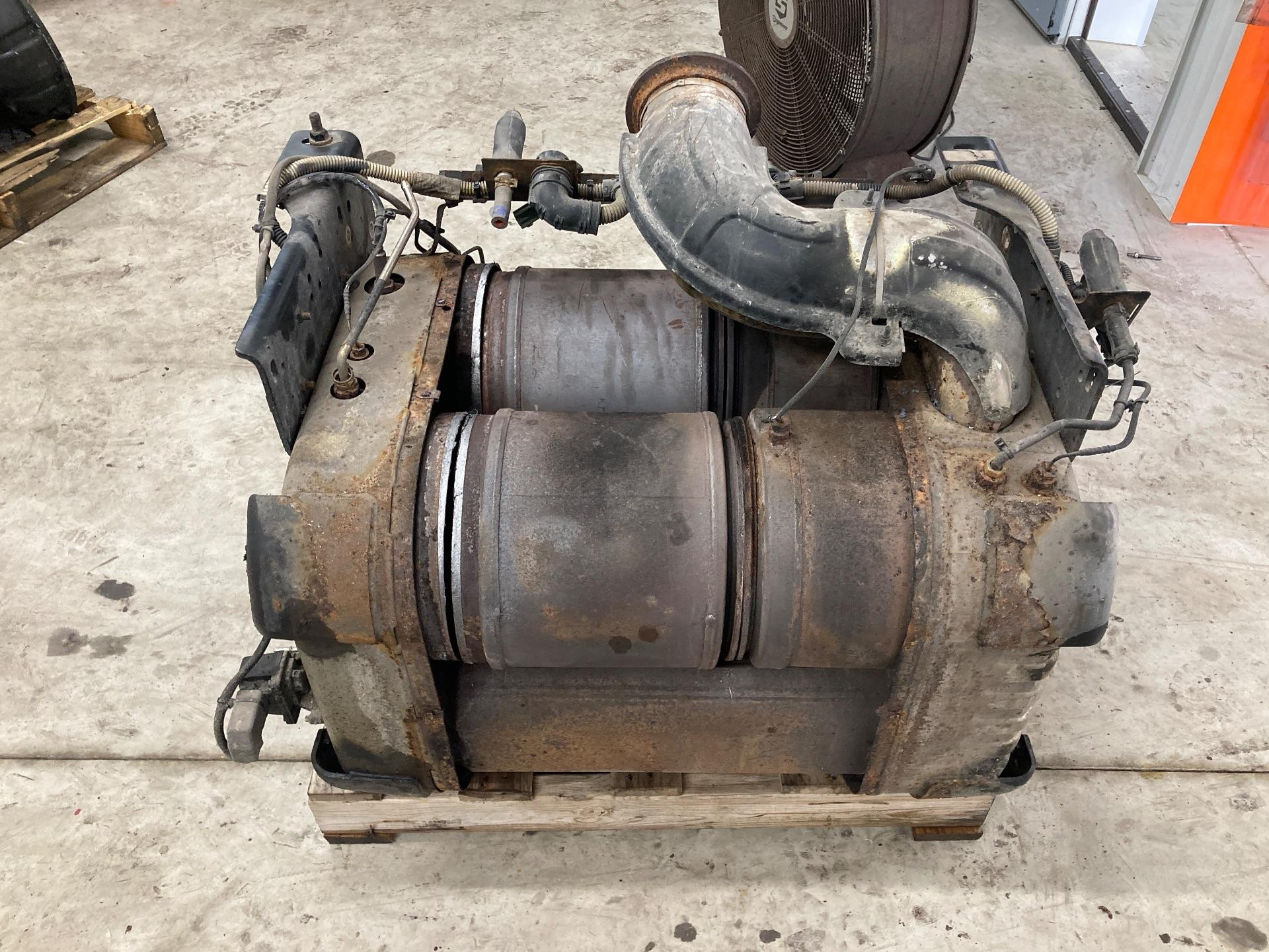 A0024902492 | Detroit DD13 DPF | Diesel Particulate Filter for Sale