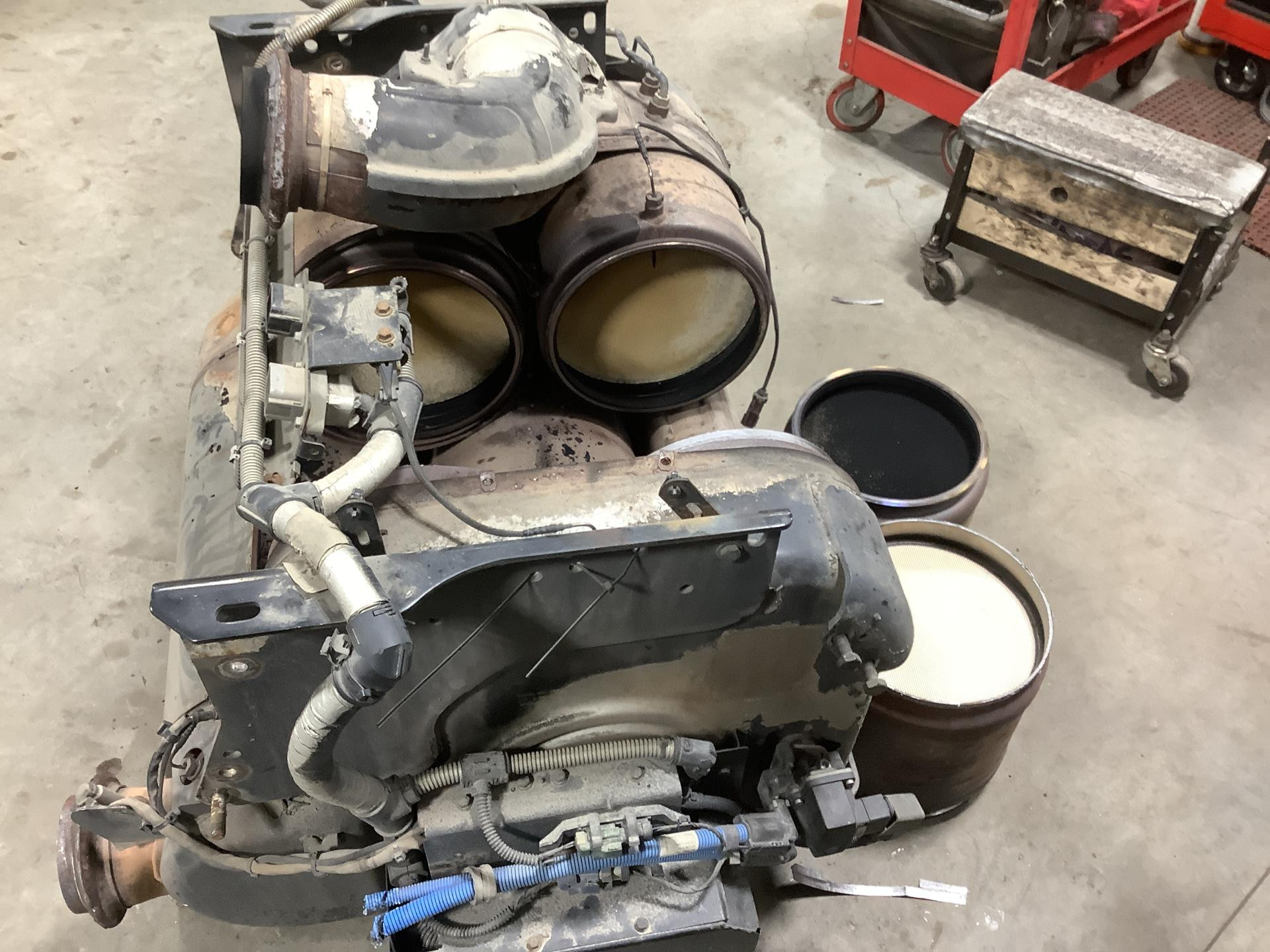 A0024902492 | Detroit DD15 DPF | Diesel Particulate Filter for Sale