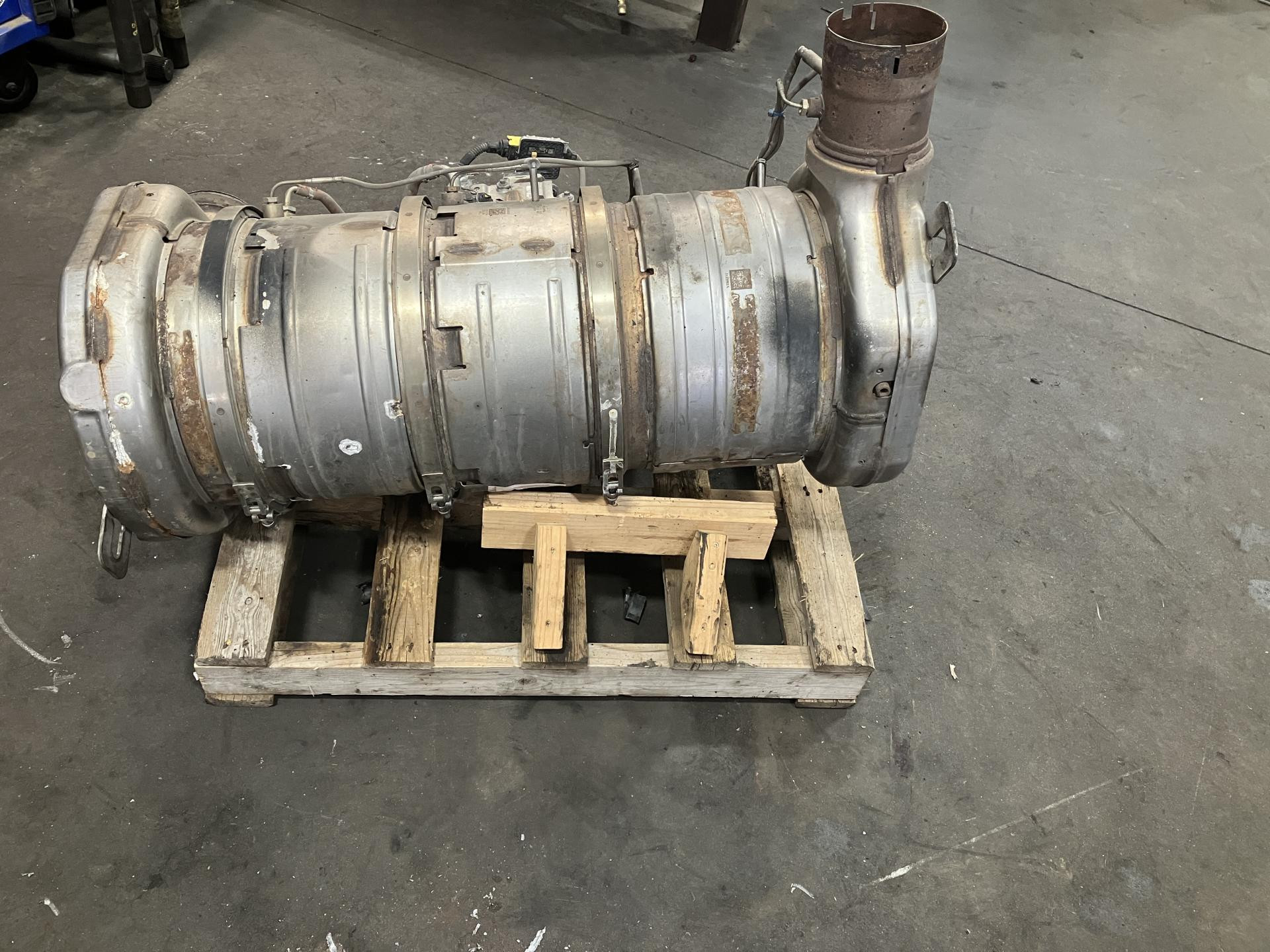 4387637 | Cummins X15 DPF | Diesel Particulate Filter for Sale