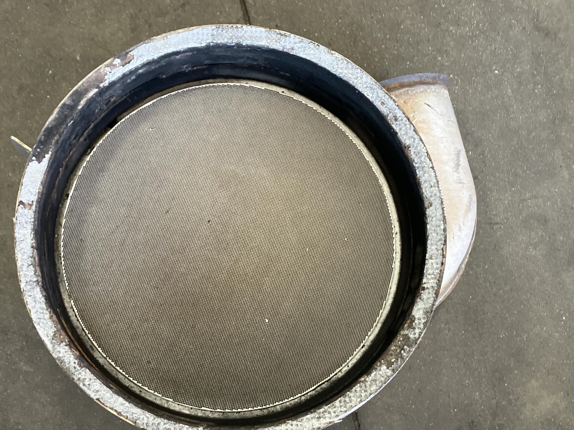 21756506 | Mack MP7 Exhaust DPF Filter for Sale