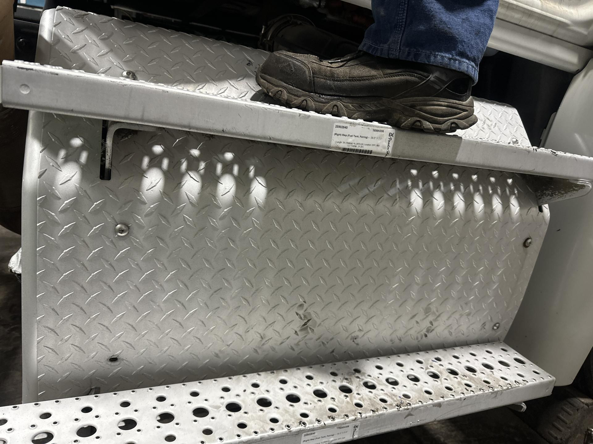 Detroit DD15 Exhaust DPF Heat Shield for Sale