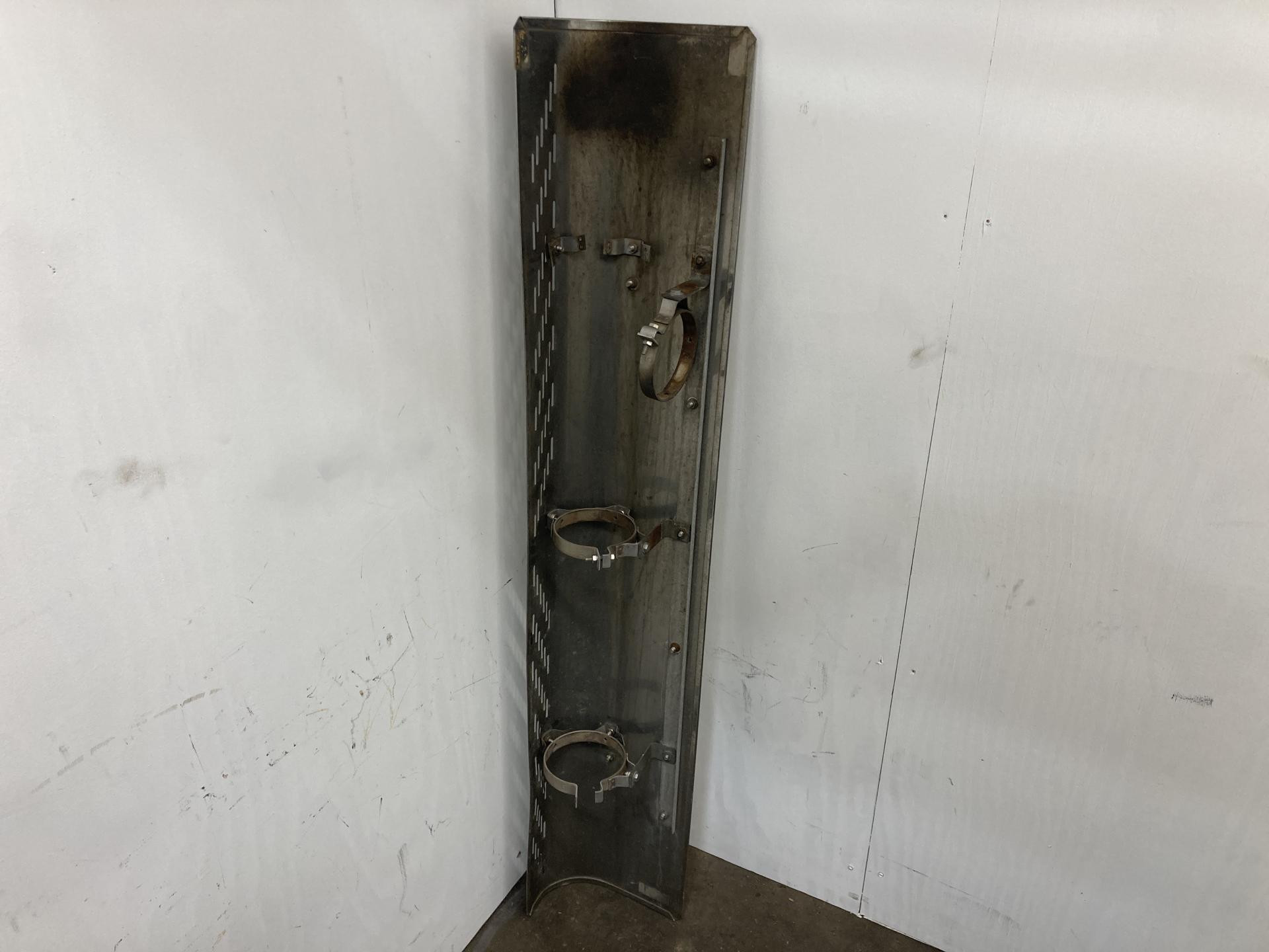 M46-6233R | Peterbilt 579 Exhaust Guard for Sale