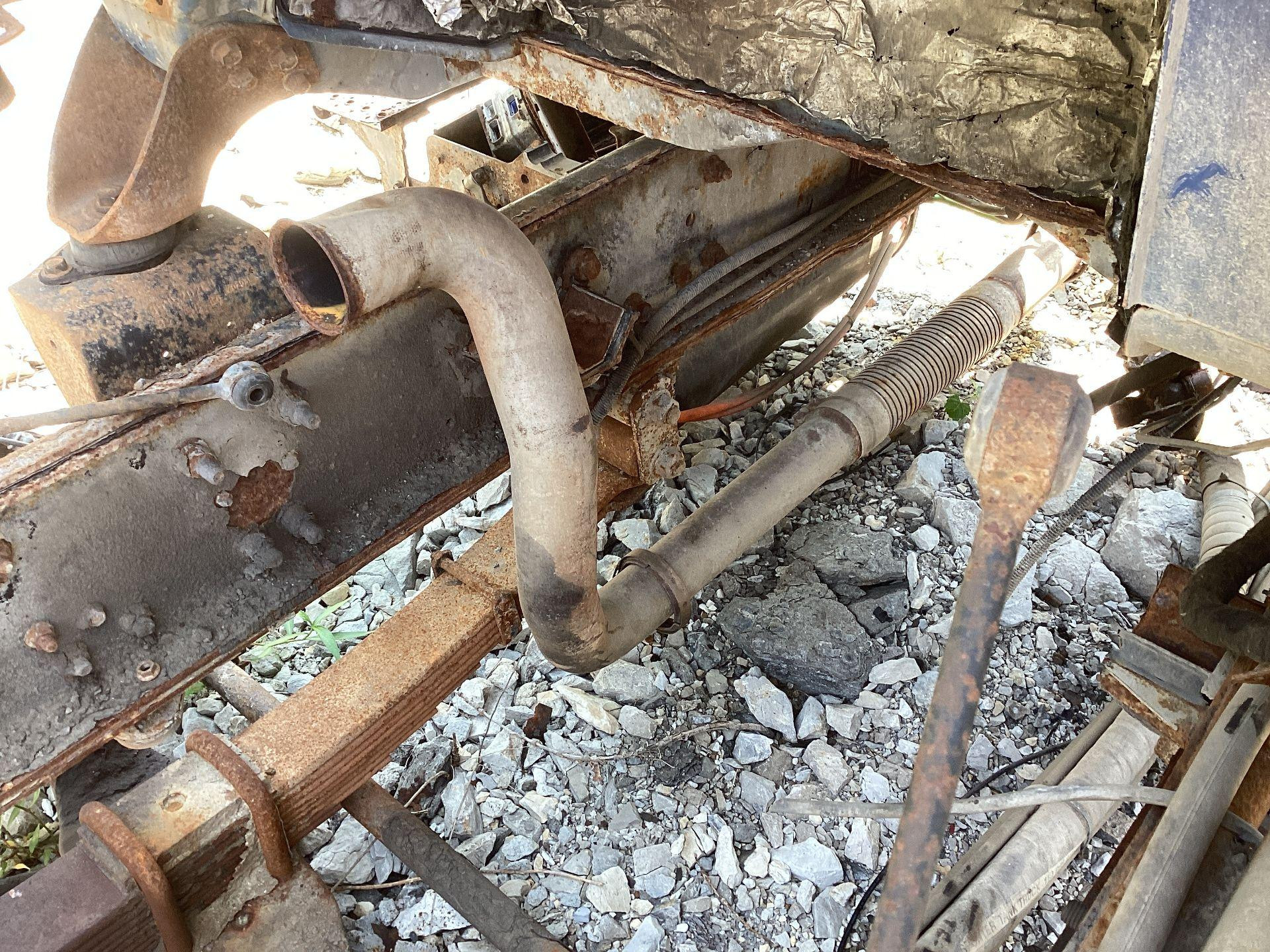 International 7400 Exhaust Pipe for Sale