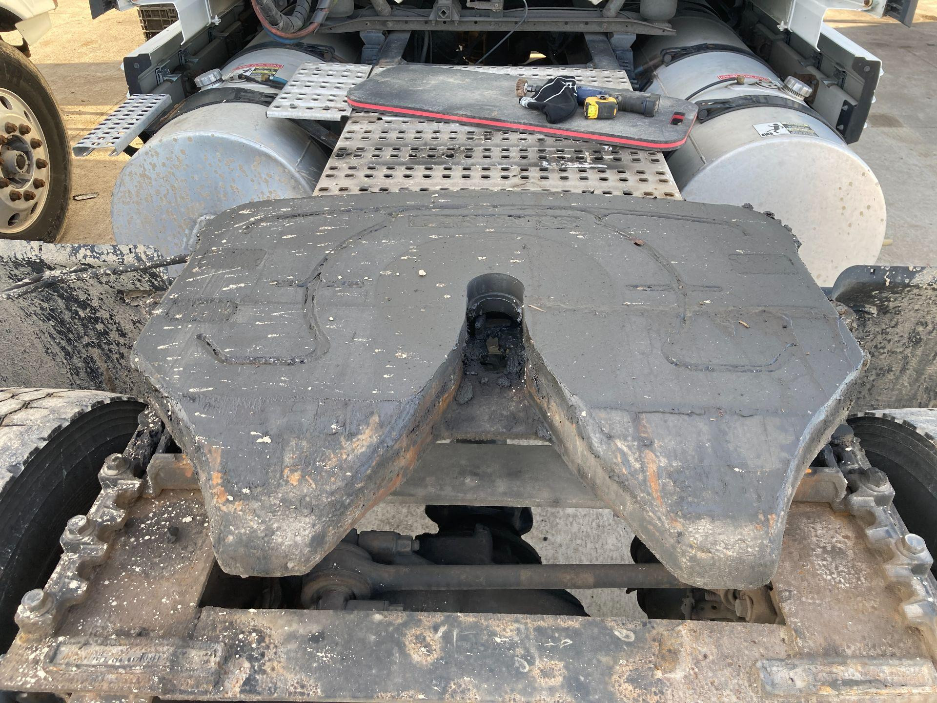 SL7ATB775012 | Fontaine SL7ATB775016 Fifth Wheel for Sale