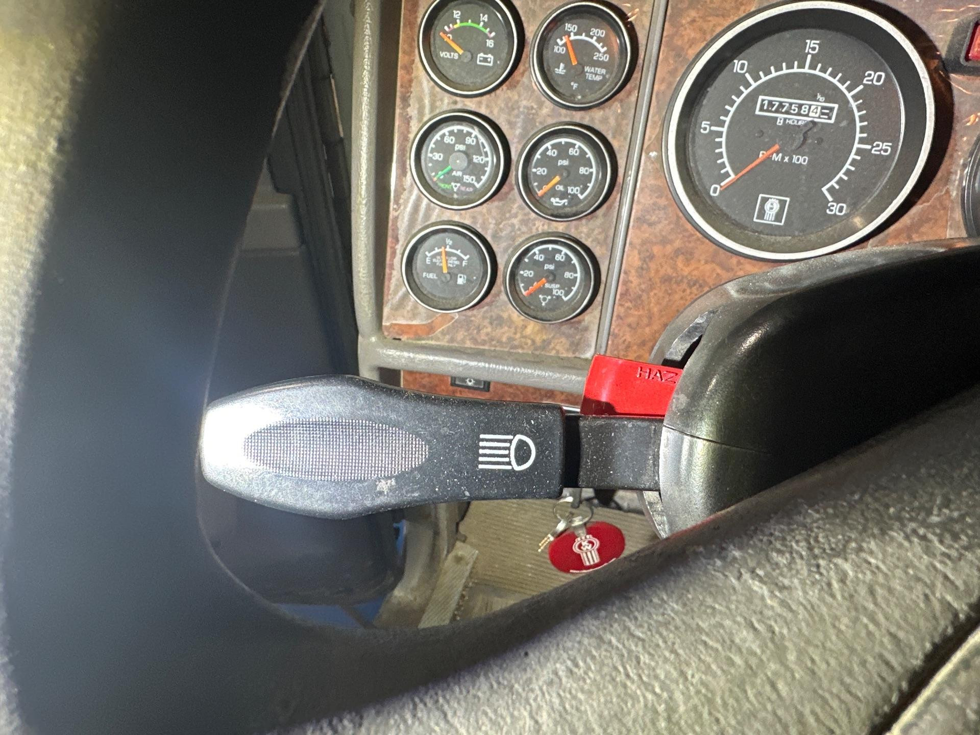 Kenworth T300 Turn Signal/Column Switch for Sale