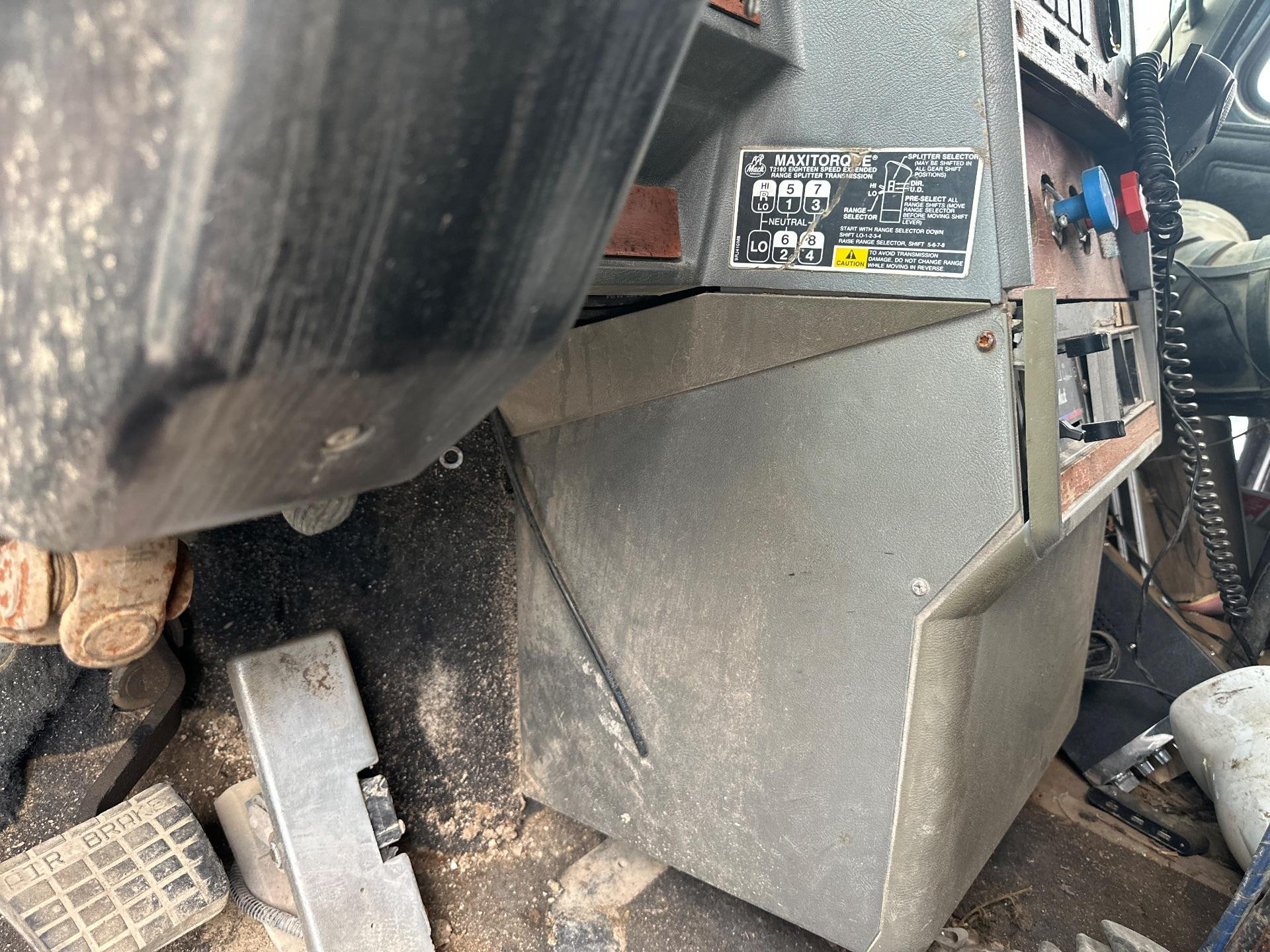 Mack CH600 Dash Panel for Sale