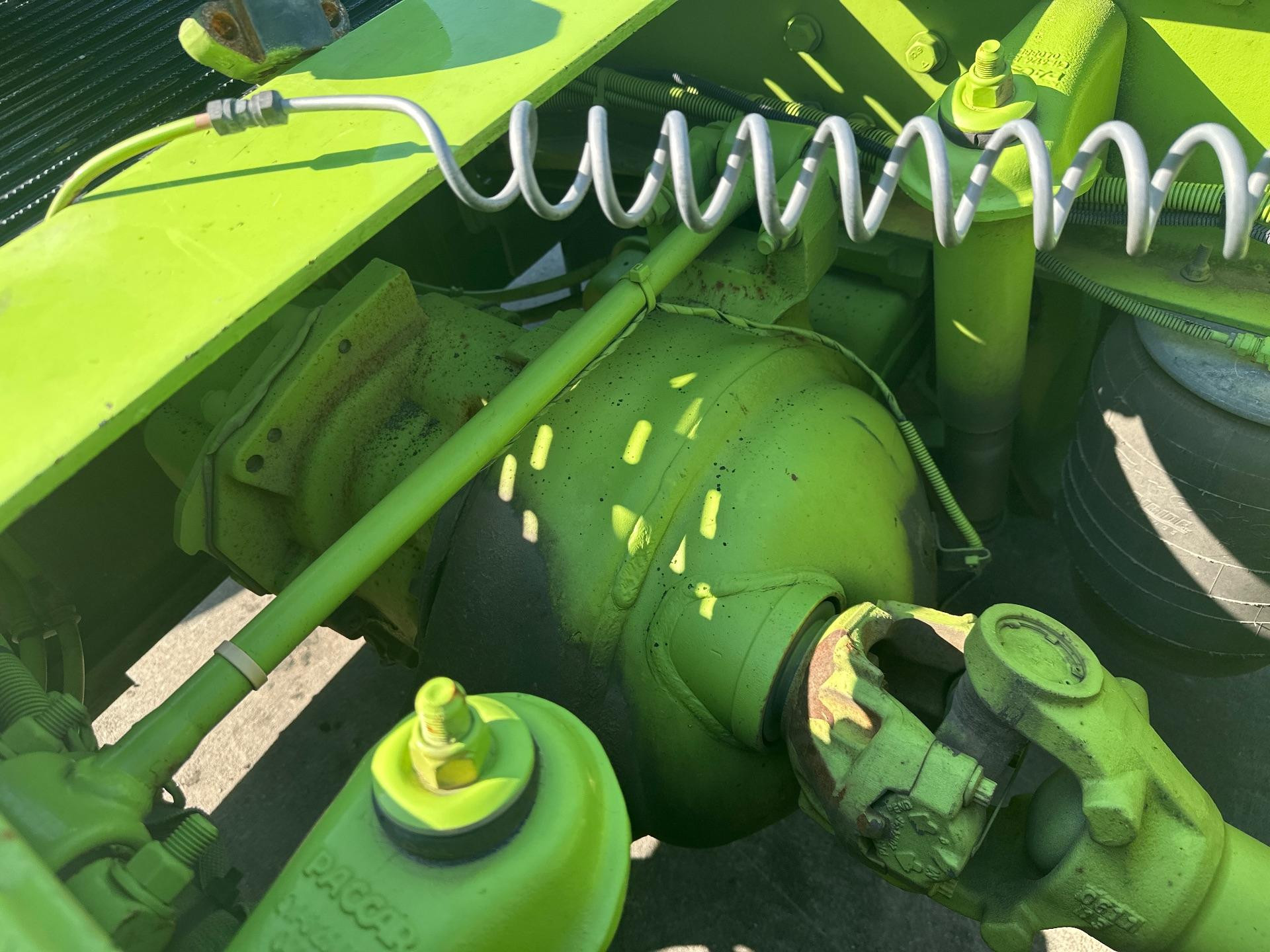 Eaton DSP41 Axle Housing for Sale