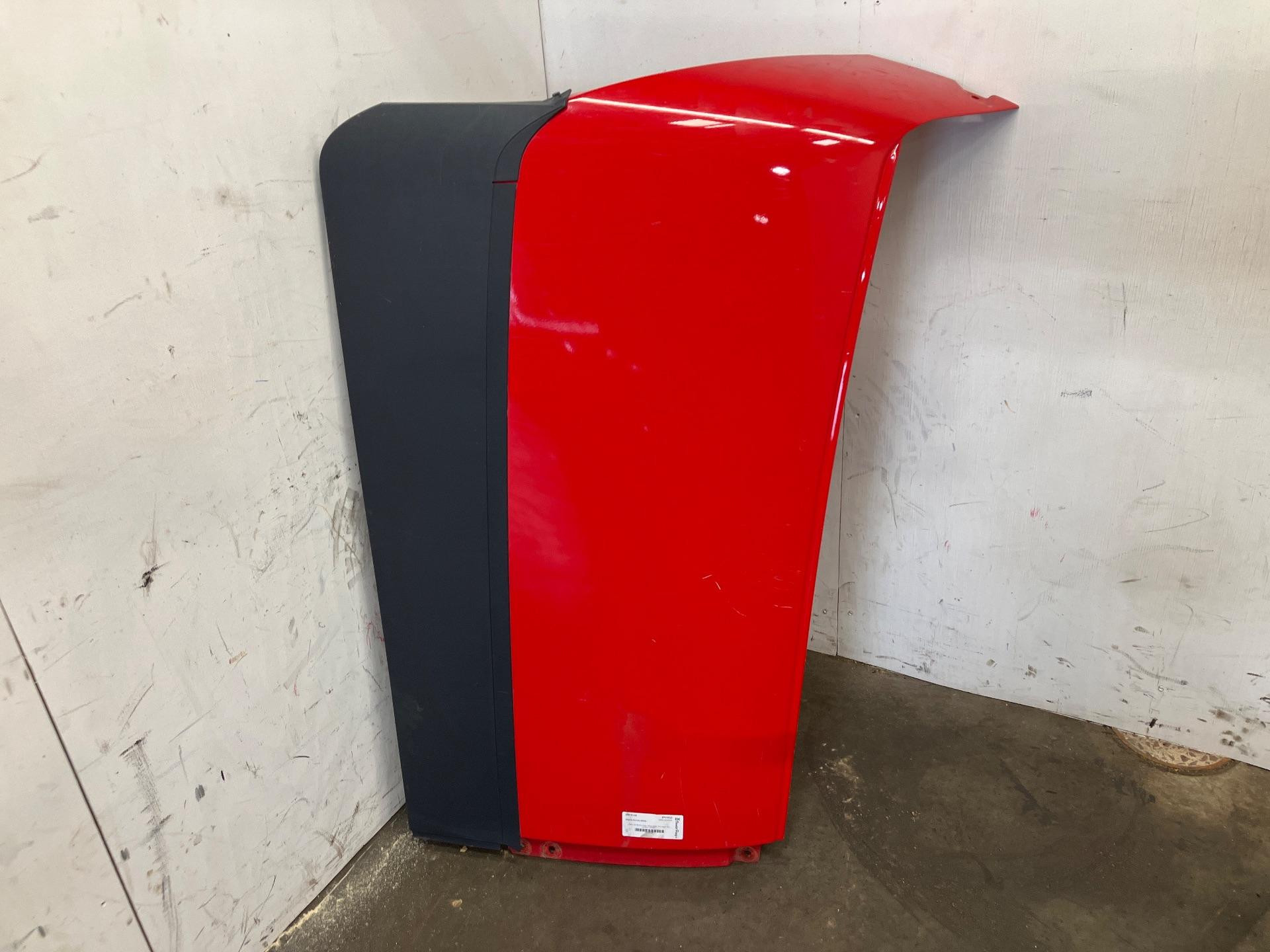 82745125 | Volvo VNL Side Fairing/Cab Extender for Sale