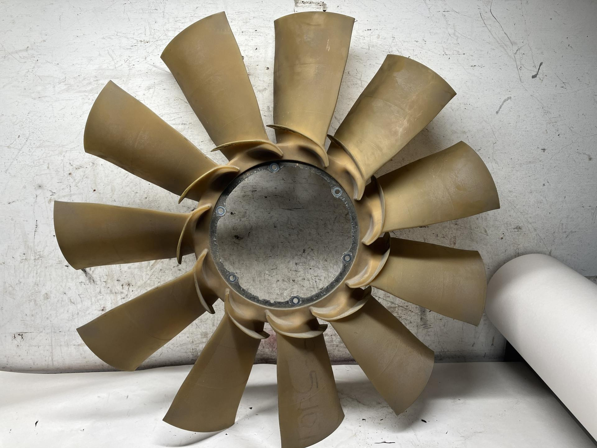 Volvo D13 Engine Fan Blade for Sale
