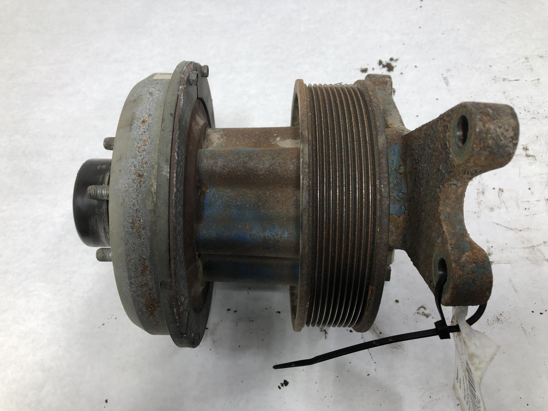1090-09600-018 | Detroit DD13 Engine Fan Clutch for Sale