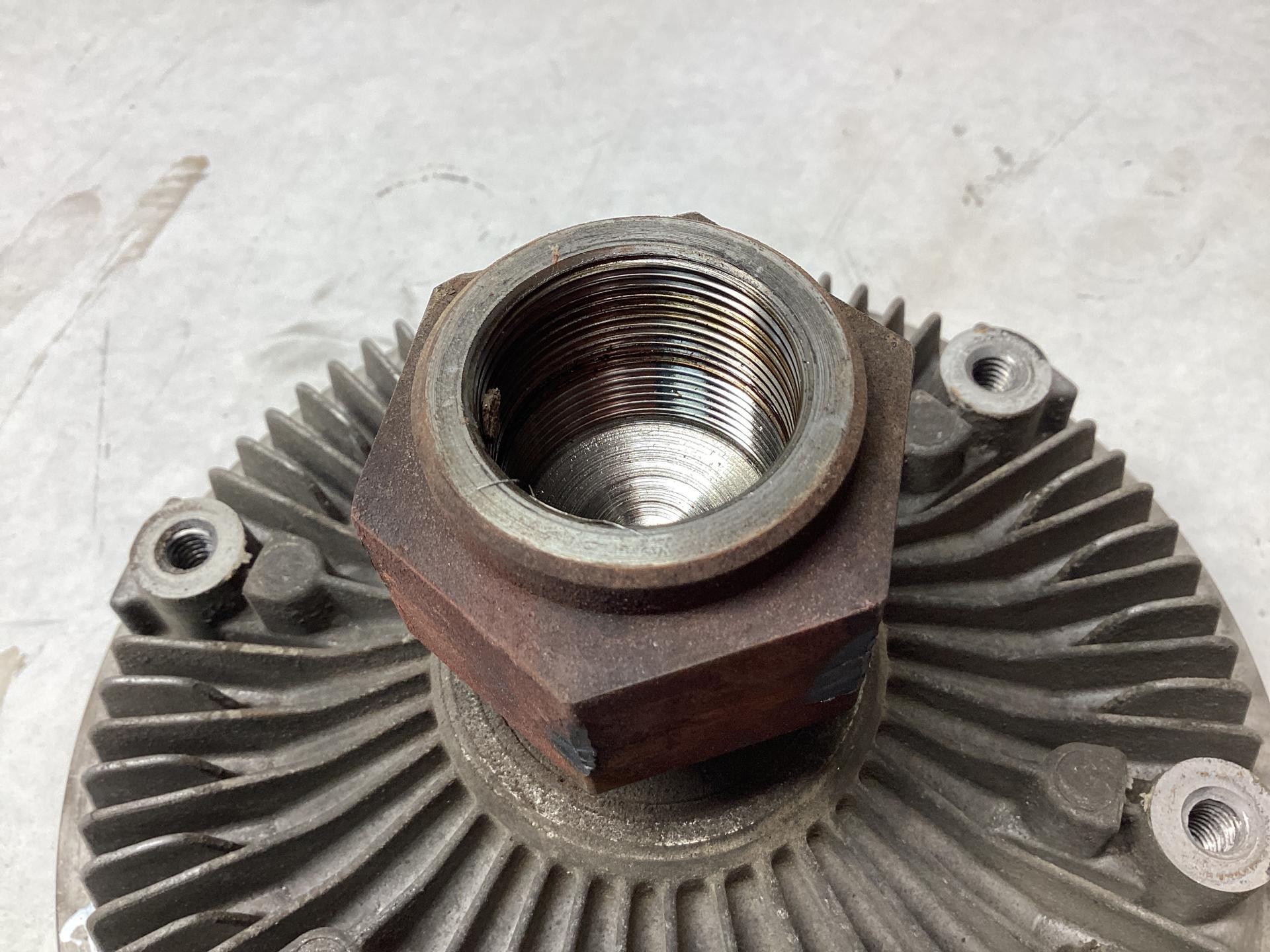 2602193C1 | International DT466E Engine Fan Clutch for Sale