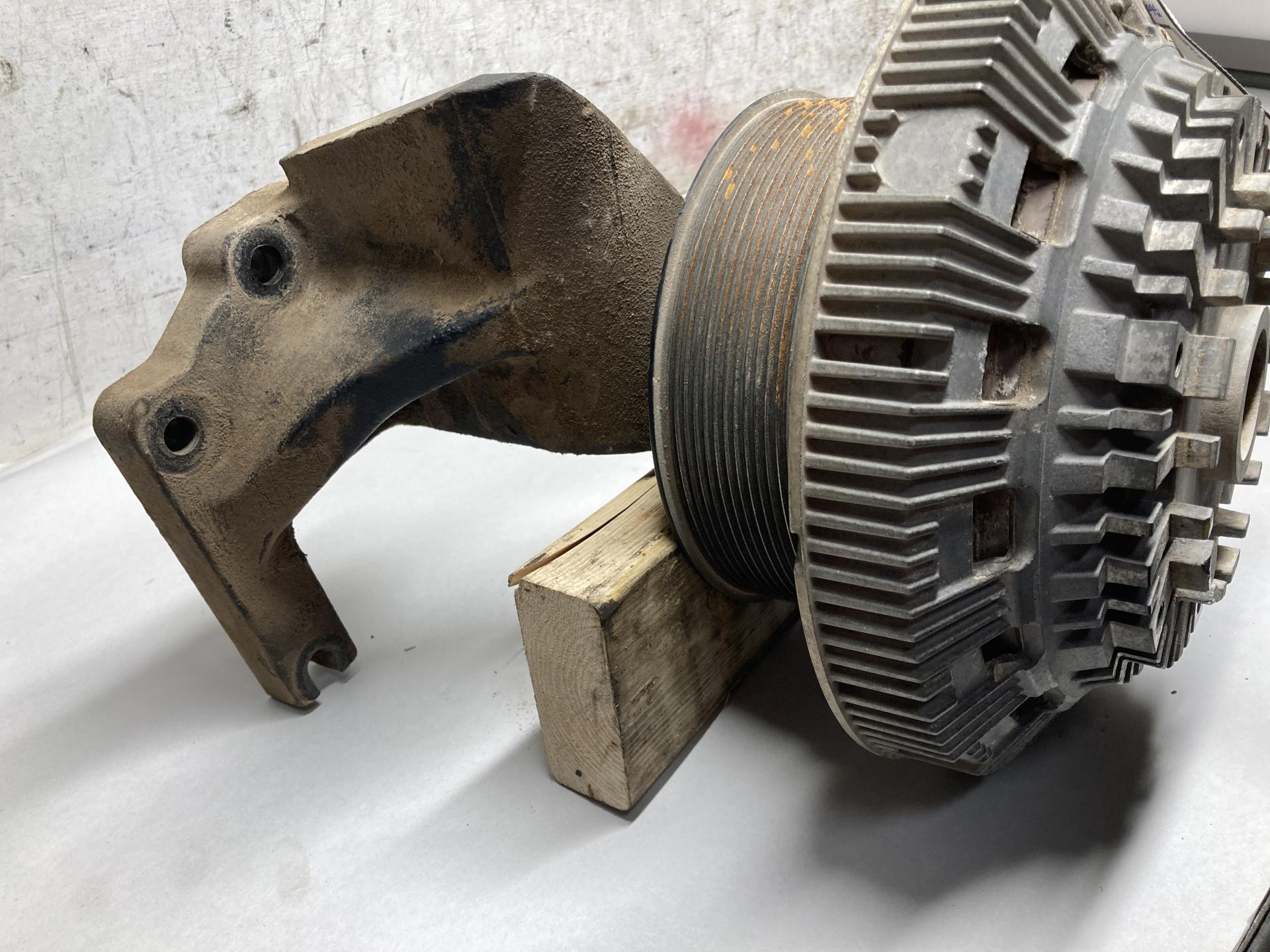 F17-6017M03 | Cummins ISX15 Engine Fan Clutch for Sale