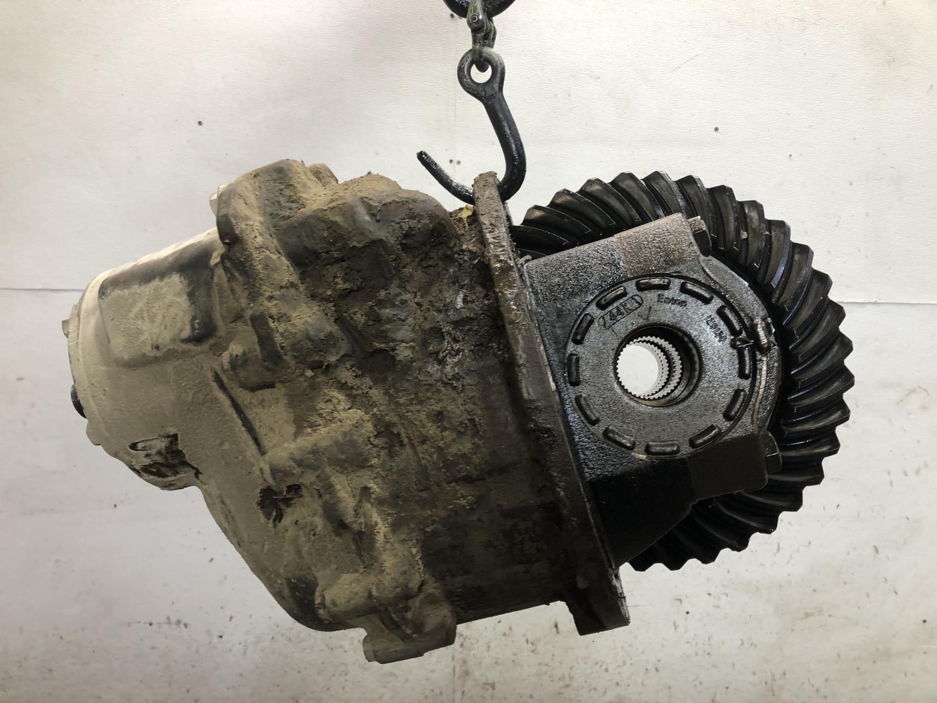 216025 | Eaton DS404 Front Carrier | Differential Assembly for Sale