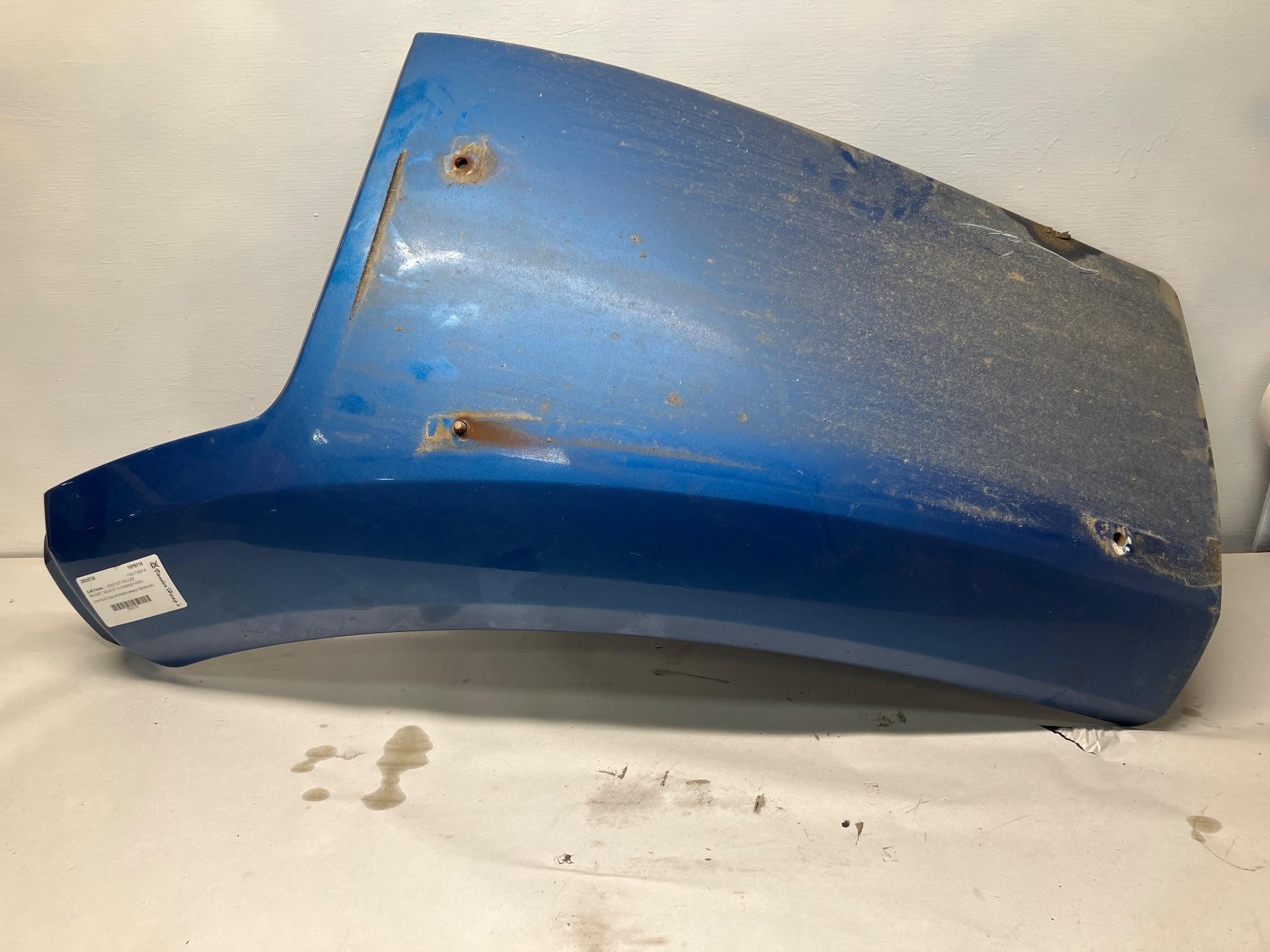 N77-1079-002 | Peterbilt 579 Fender for Sale