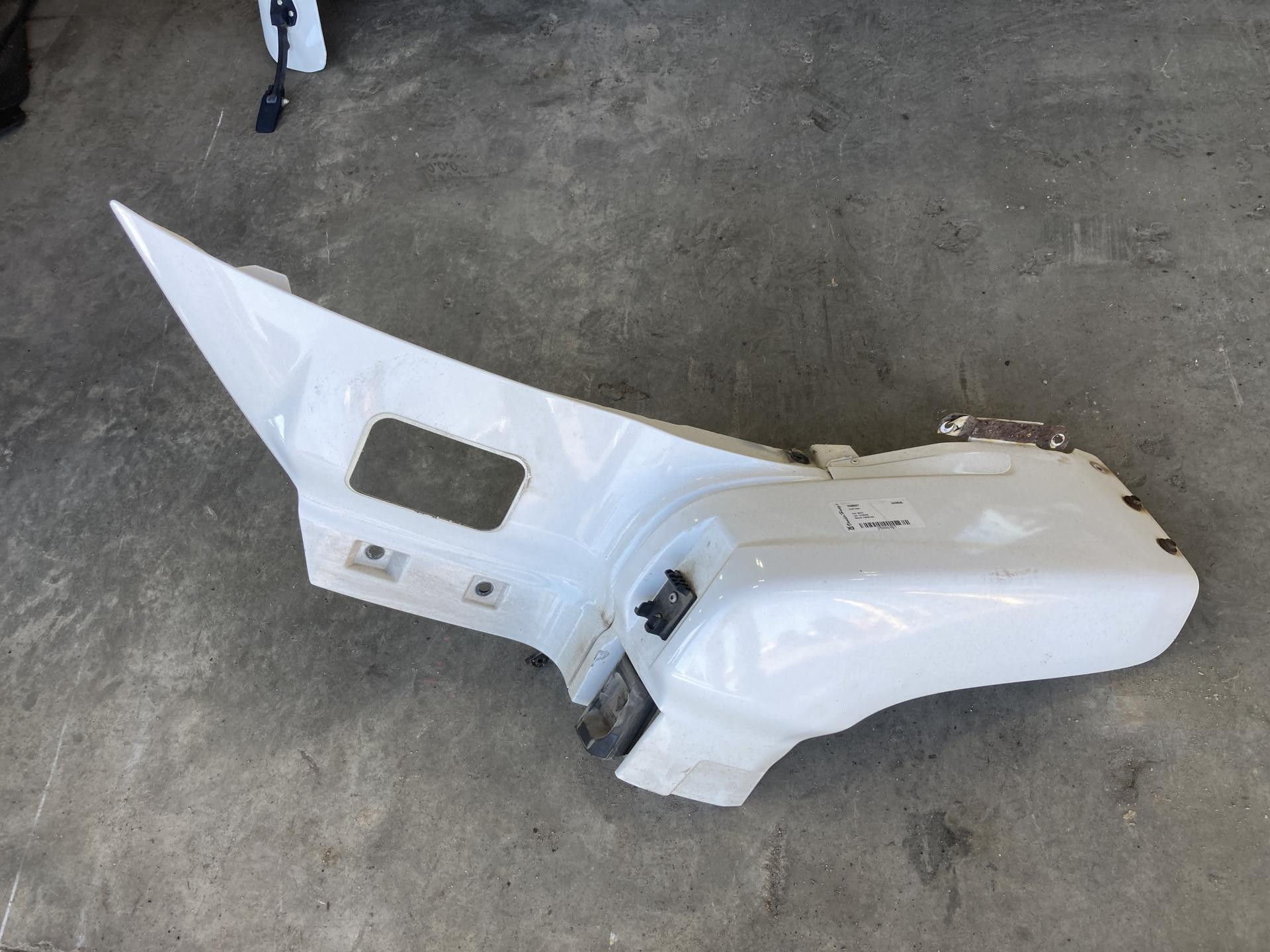 25782957 | GMC C8500 Fender for Sale
