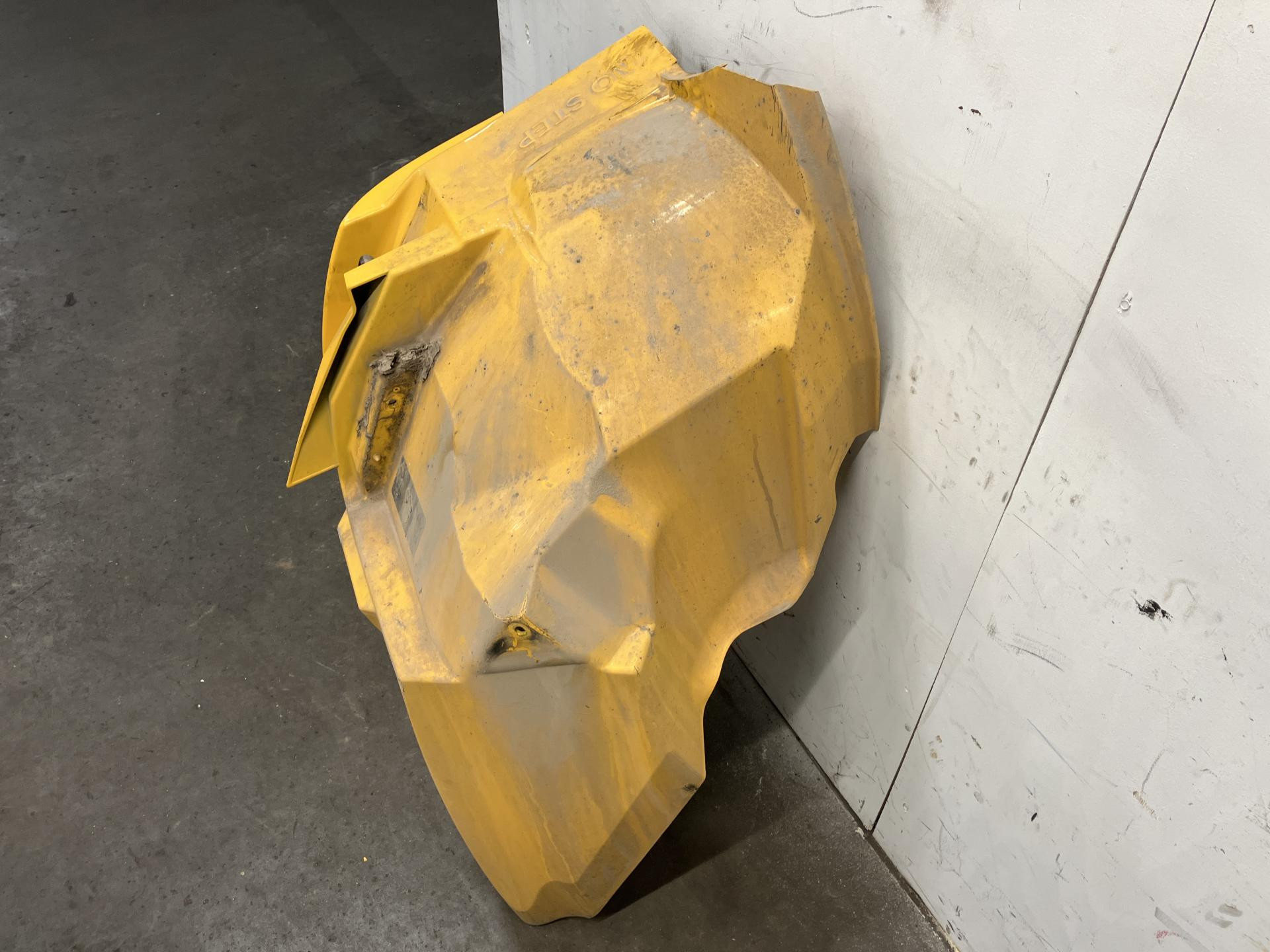 3566716C4 | International DURASTAR (4300) Fender for Sale