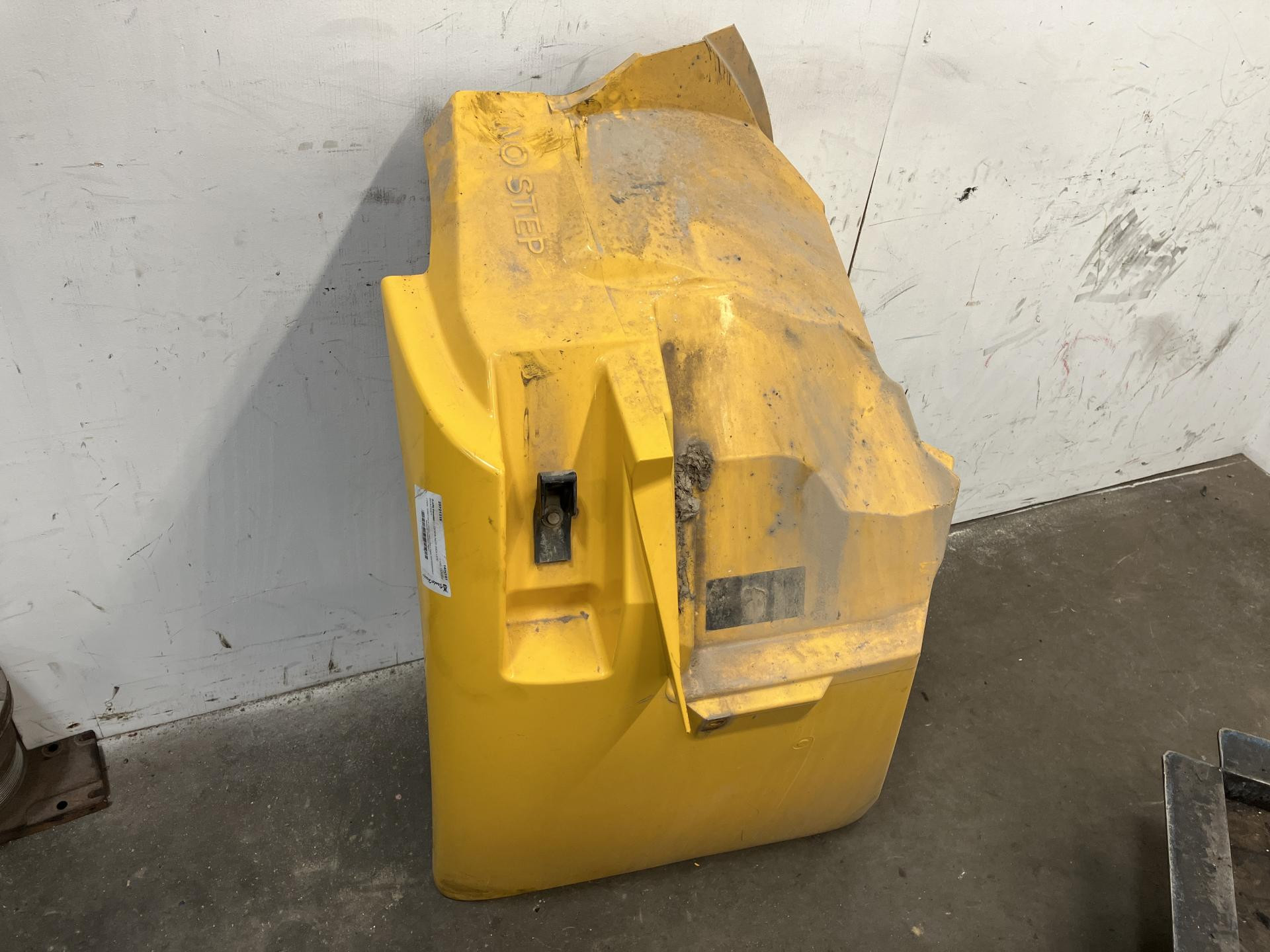 3566716C4 | International DURASTAR (4300) Fender for Sale