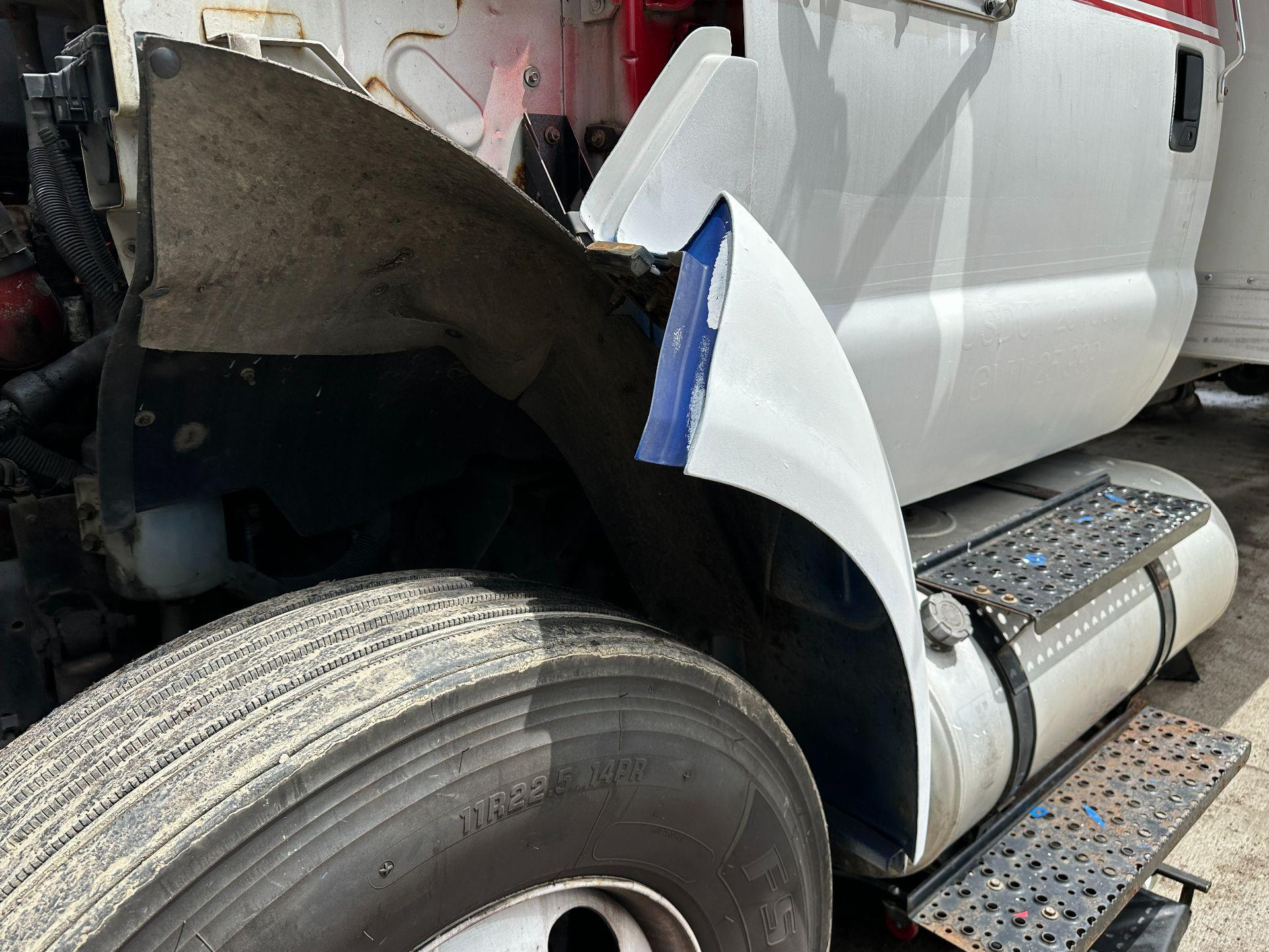 F81B-16005-BM | Ford F750 Fender for Sale