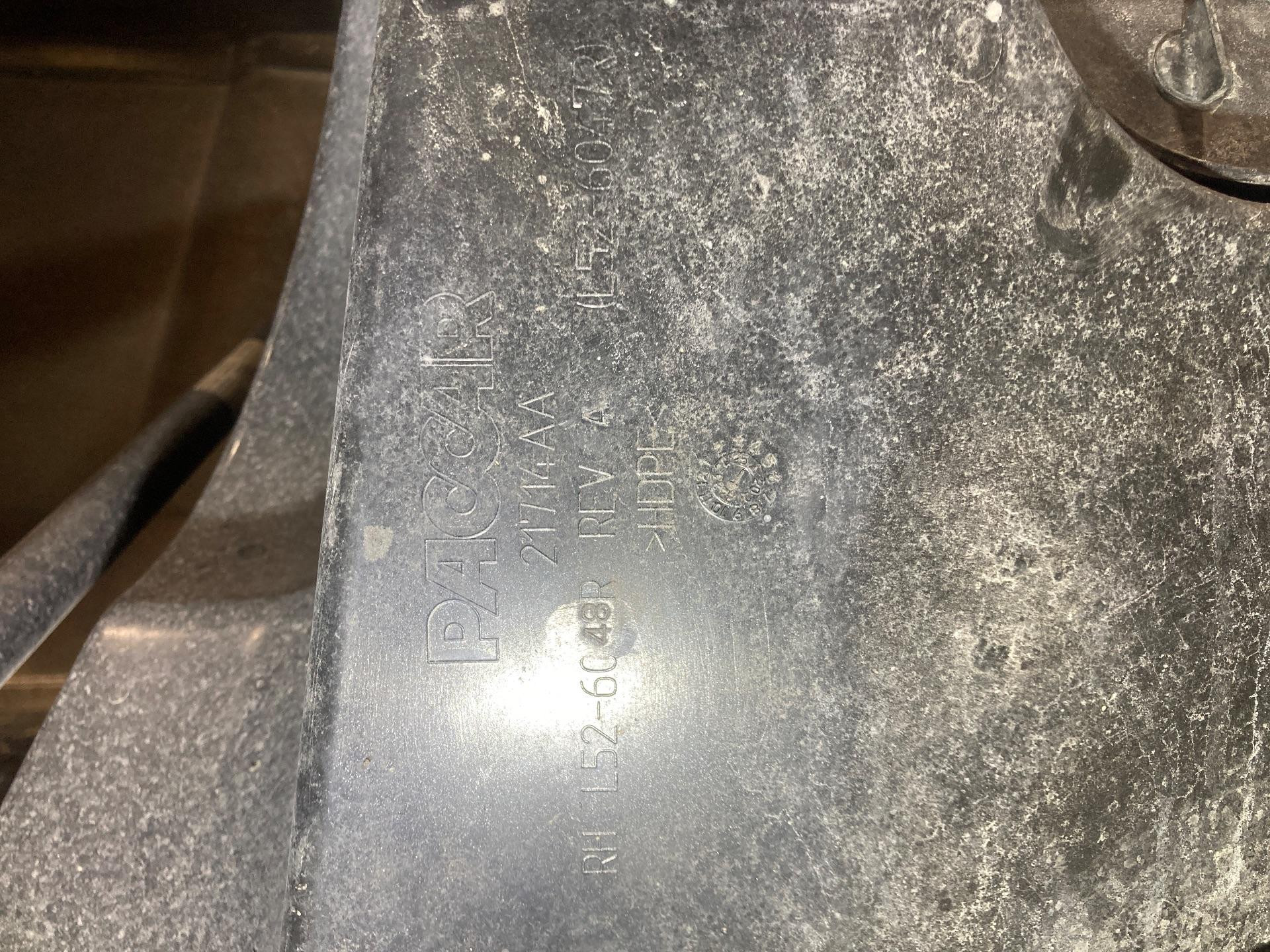 L52-6048R | Peterbilt 579 Inner Fender for Sale