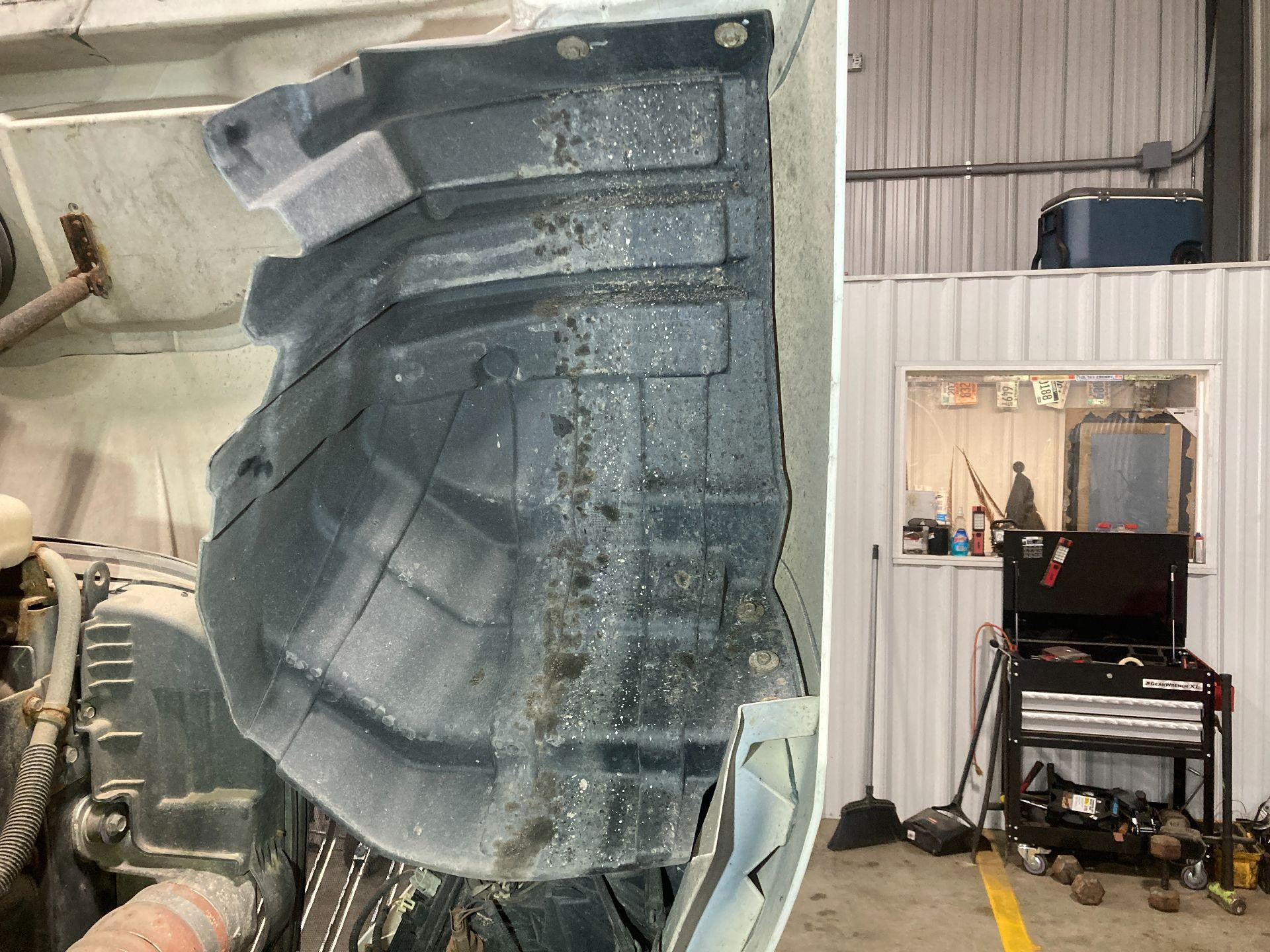 4045439C3 | International LT Inner Fender for Sale