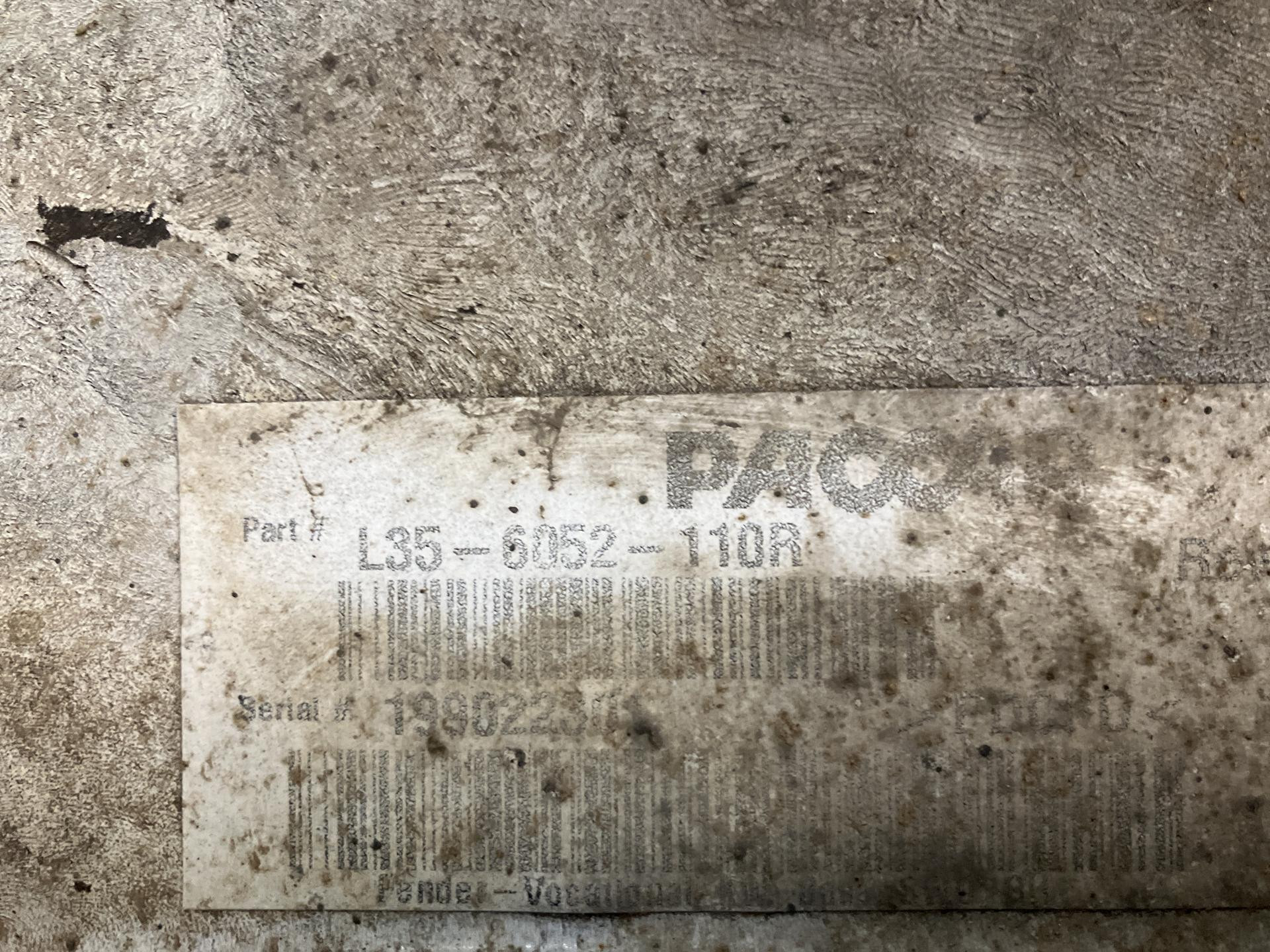 Kenworth T880 Fender for Sale