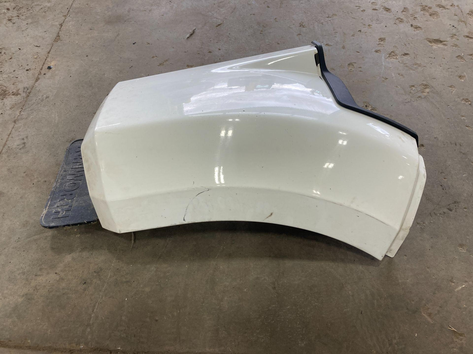 N35-6020-300R | Kenworth W990 Fender for Sale