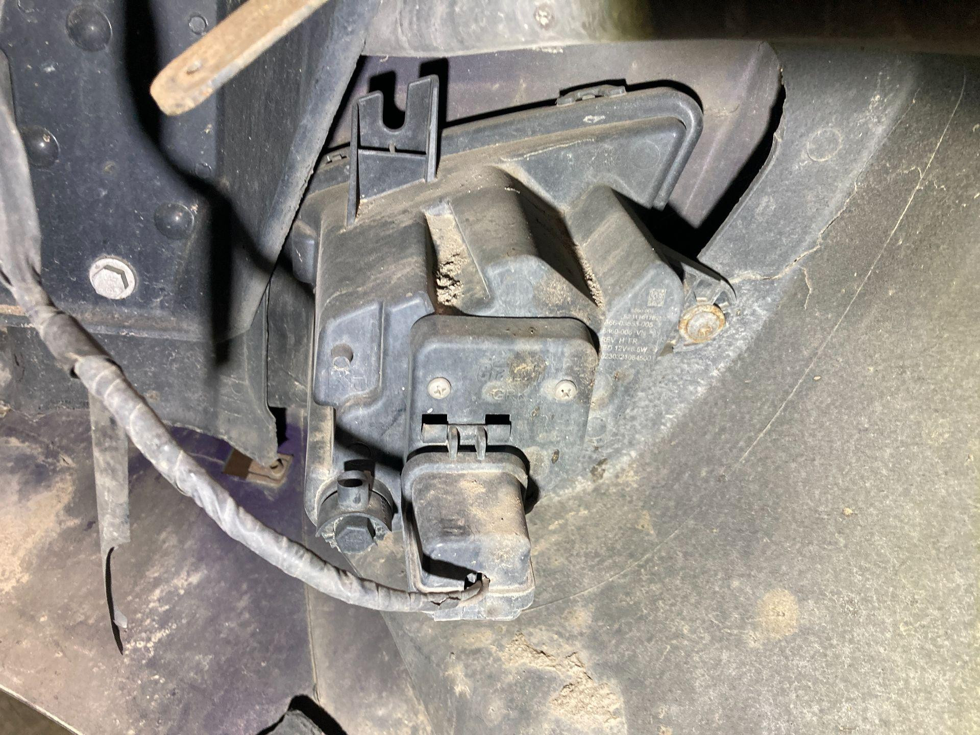 A66-03653-005 | Freightliner CASCADIA Fog Light for Sale