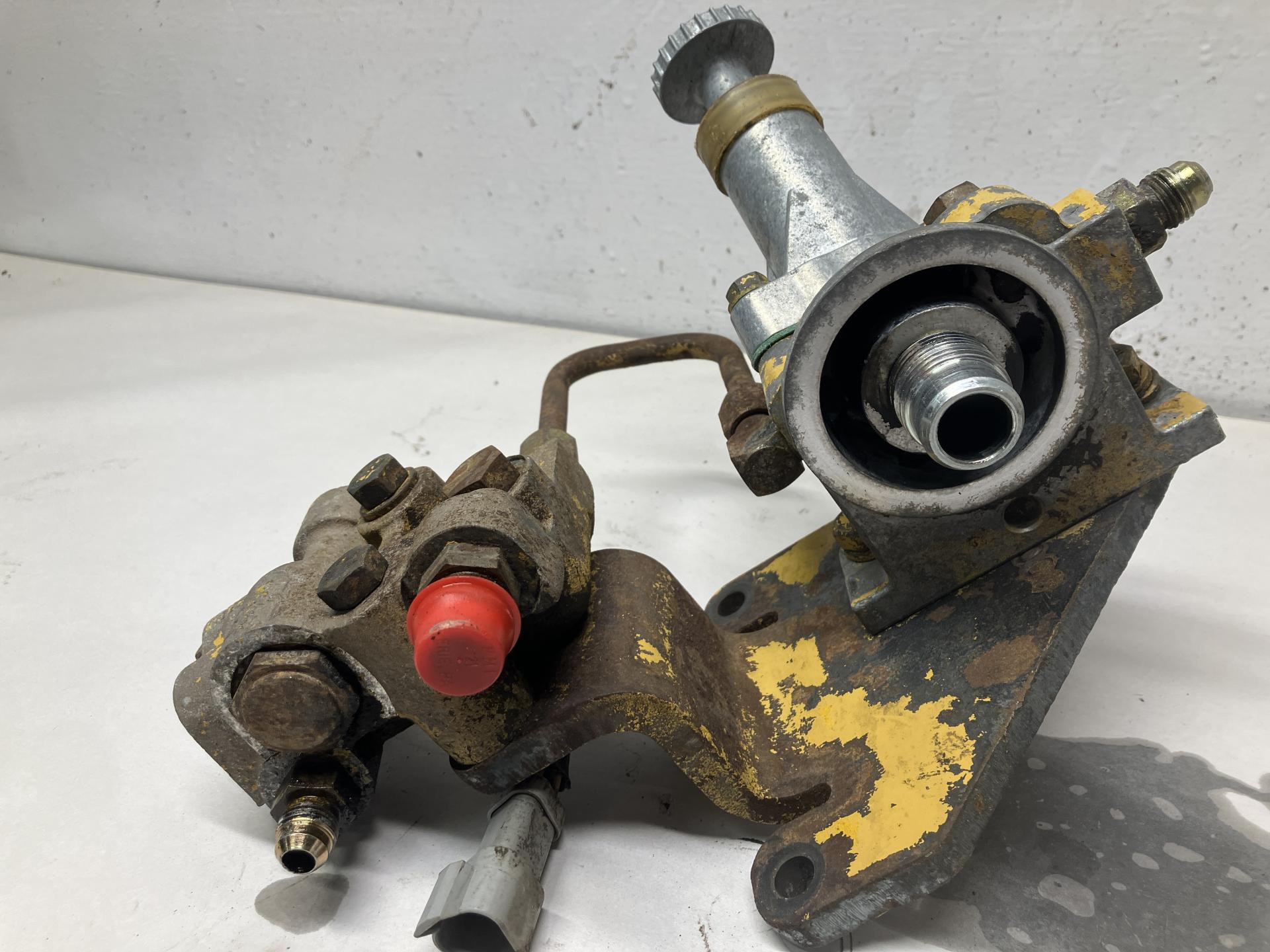 NA | CAT 3406E 14.6L Fuel Filter Assembly for Sale